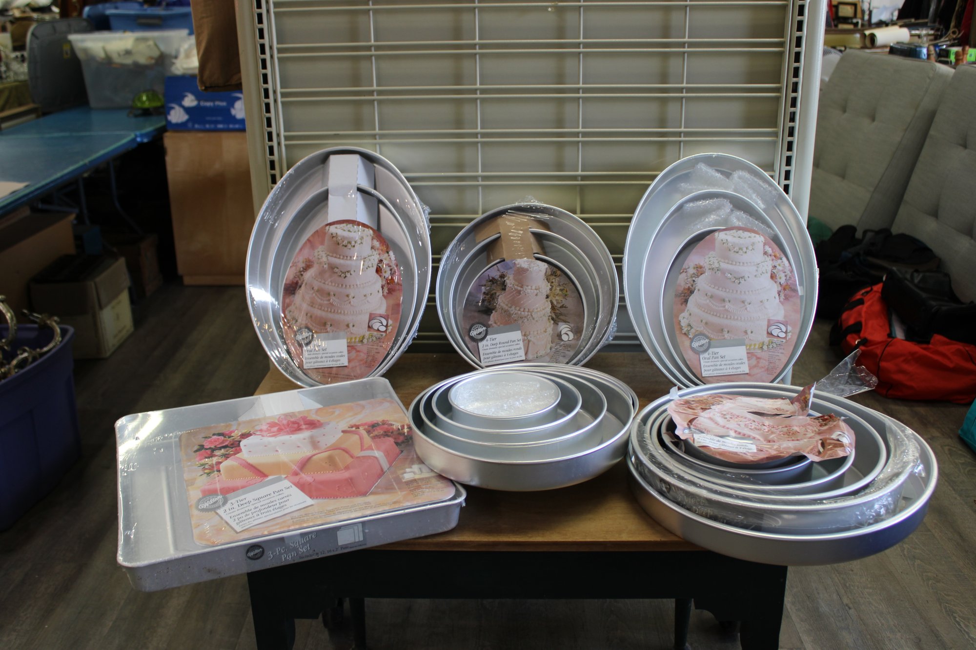 Large Lot Of Cake Pan Set New 4 Tier Oval, 4 Tier Round, 3 Tier Square ...