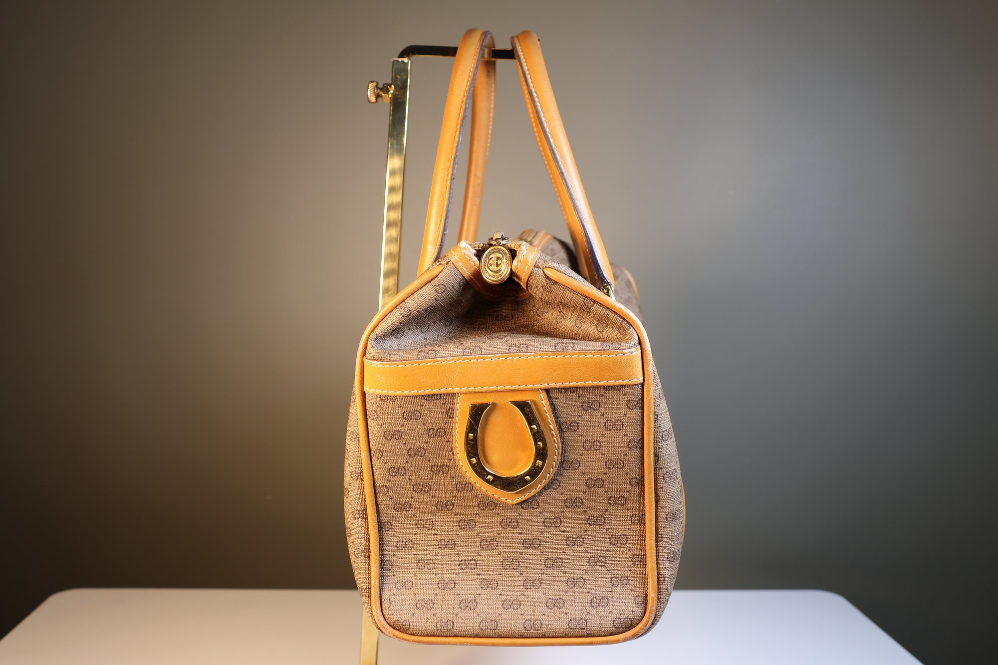 Vintage Authentic Gucci Micro GG Small Boston Bag #1271 | Auctionninja.com