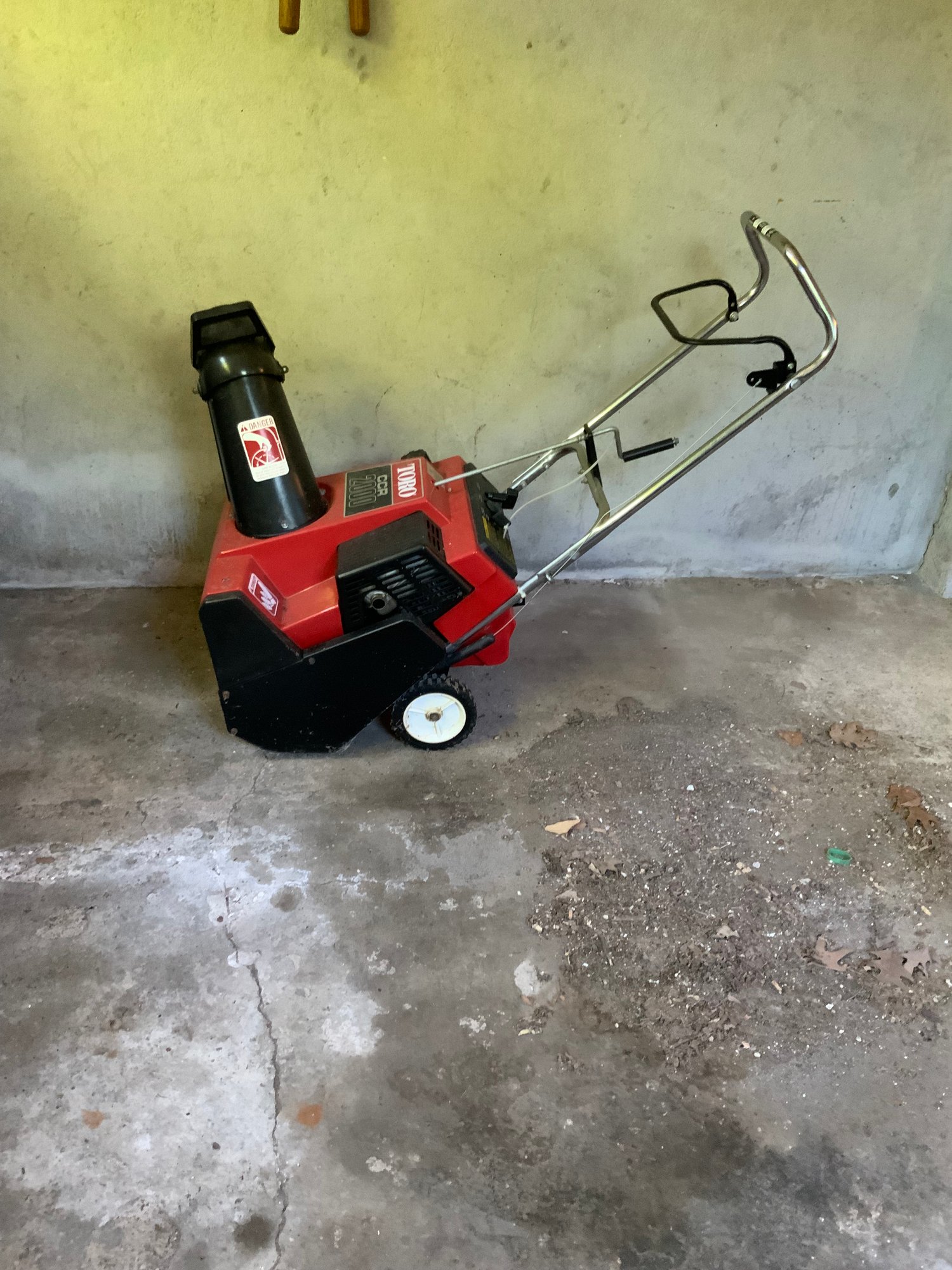 TORO CCR 2000, Keil Bros. Inc Snow Blower #56962 | Auctionninja.com