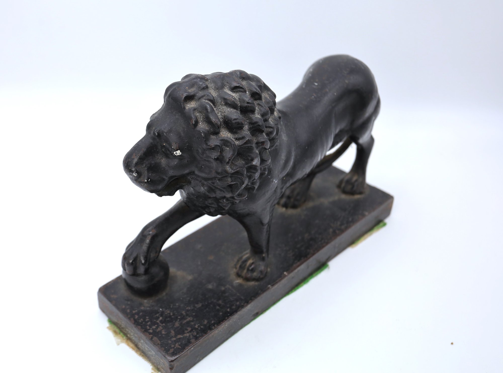 Antique Early 19th Century English Lion With Ball Statue #16044 ...