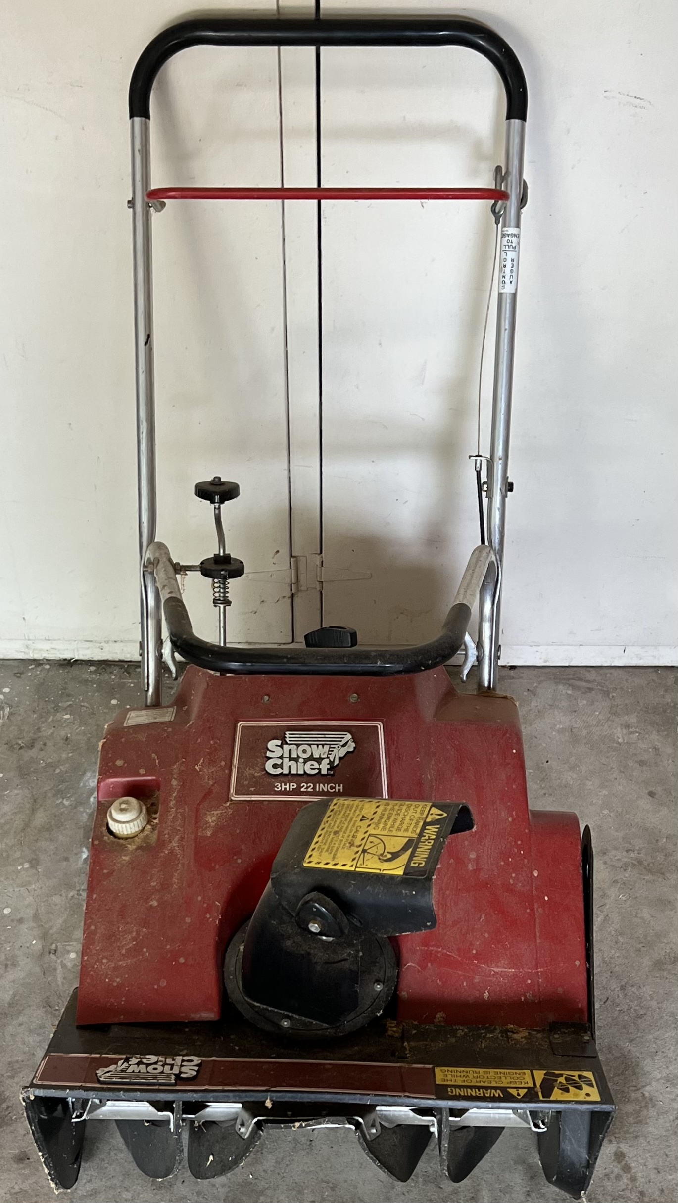 Snow Chief 3 HP 22 Inch Gas Powered Snow Blower (as Is) #18173 ...