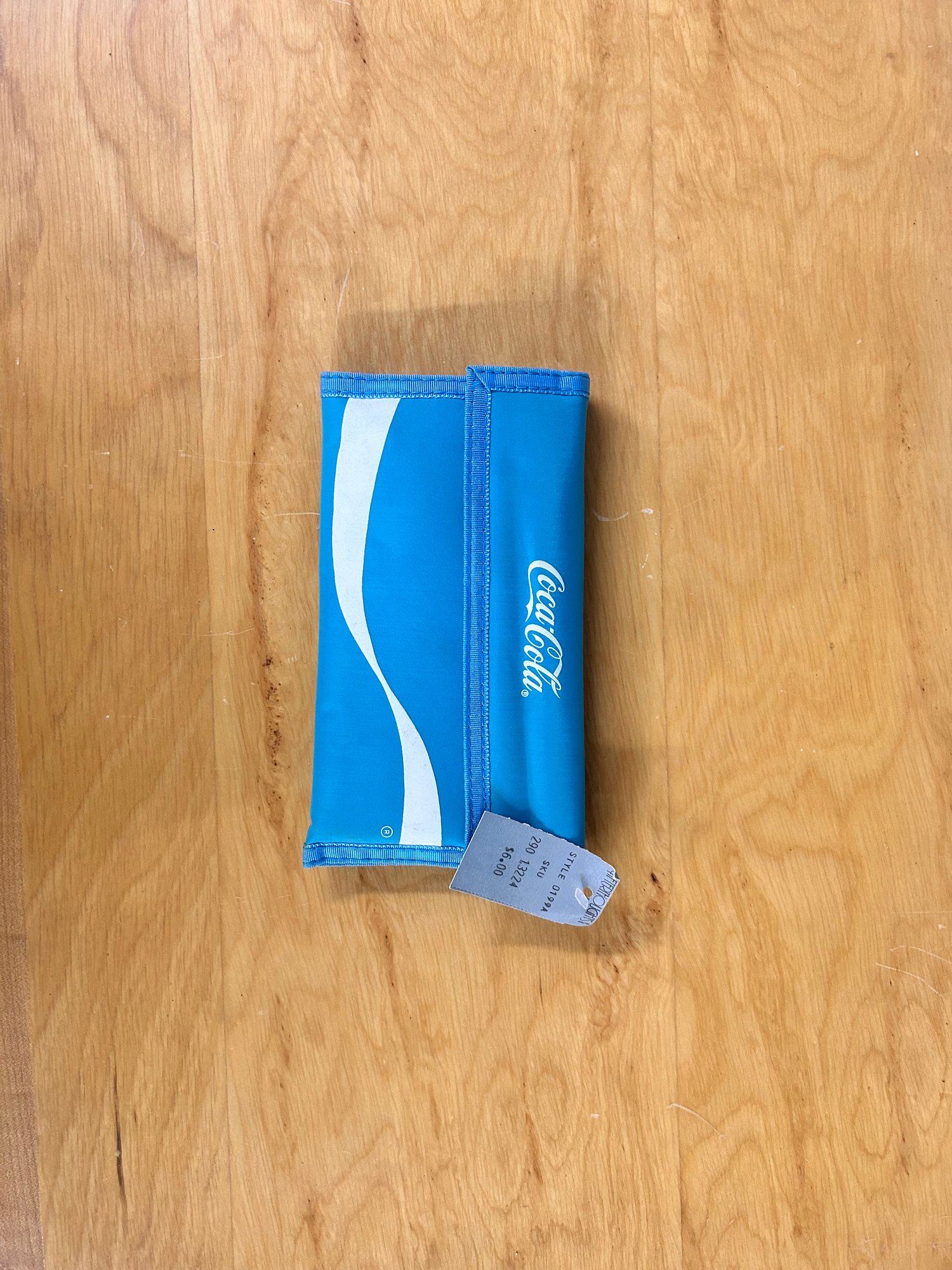 Vintage Coca-Cola Blue Wallet #4917 | Auctionninja.com