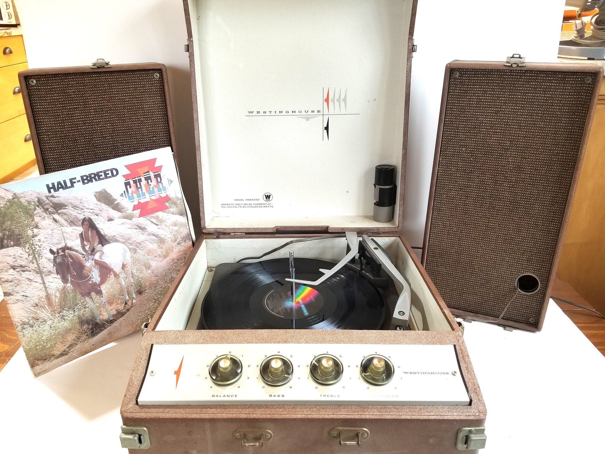 Vintage Westinghouse Portable Record Player With Attached Speakers ...