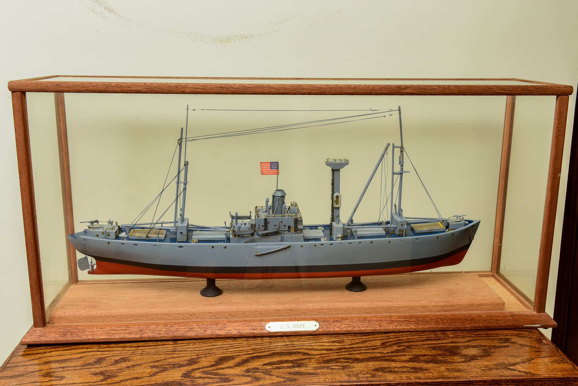 S.S. Hope Battleship Scale Model In Glass Display Case #40719503 ...