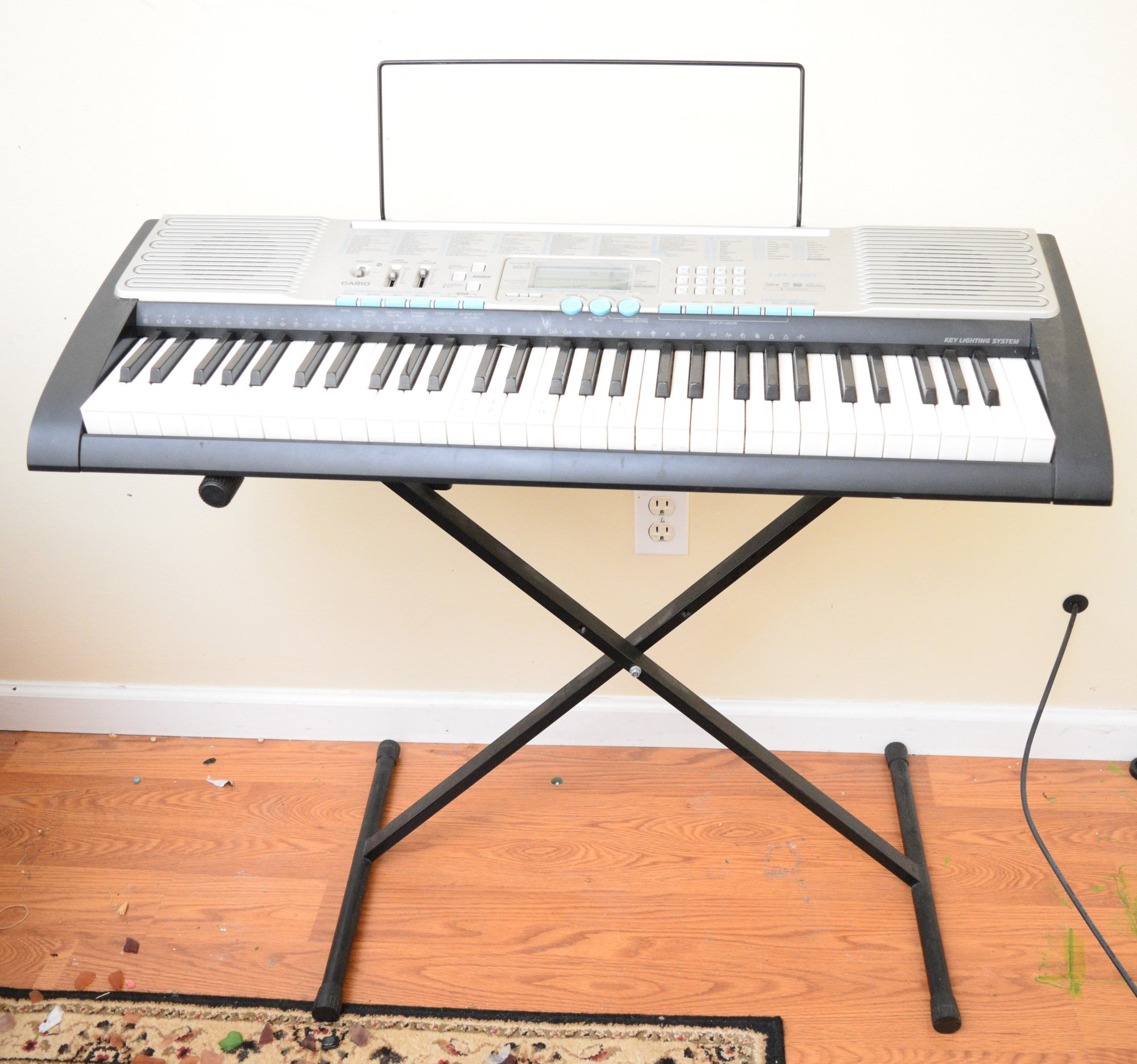 Casio LK220 Electric Keyboard W/ Every Imaginable Musical Function ...