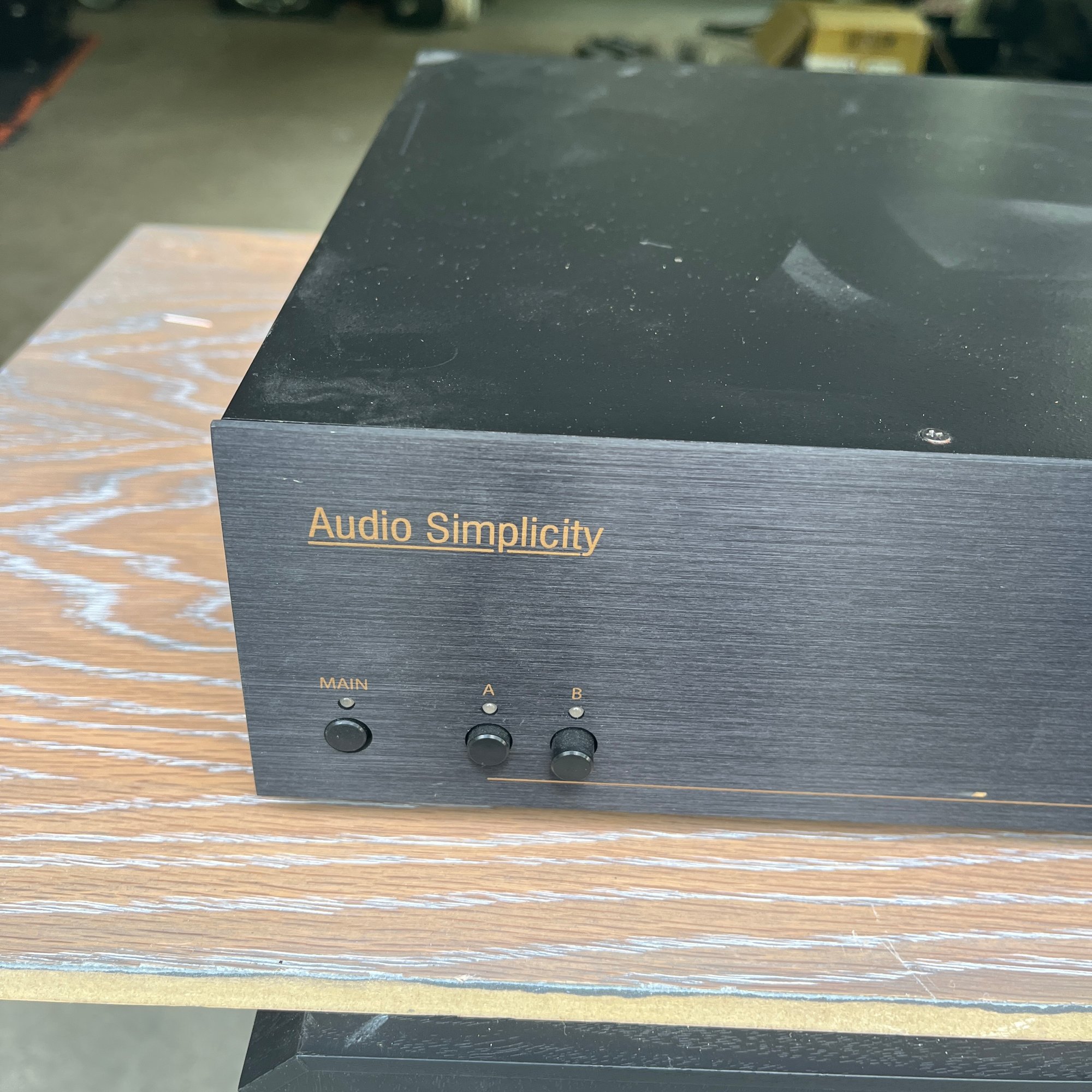 An Audio Simplicity Amplifier Model DSA 450 - 4 Channel #40786789 | Auctionninja.com
