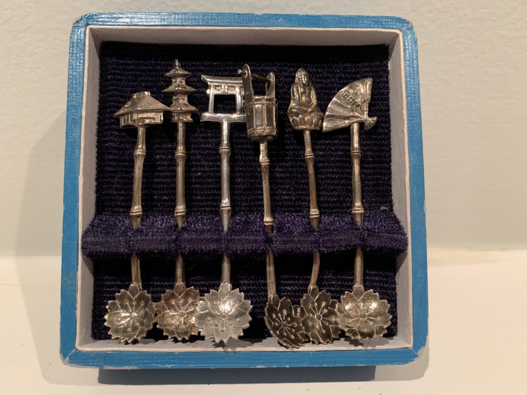 Boxed Set Of Sterling Silver Asian Themed Salt Spoons #677868 ...