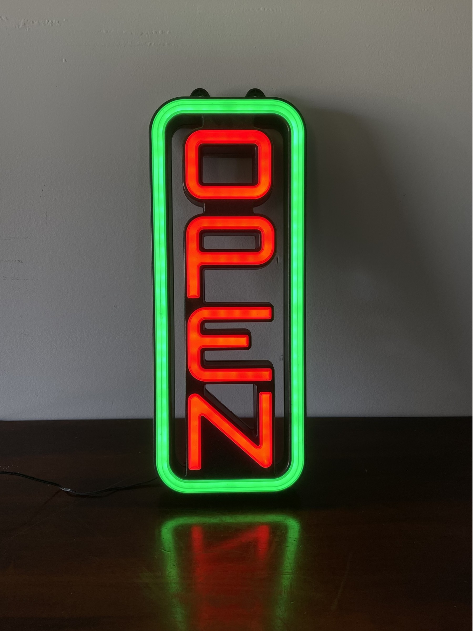 Green Light Innovations Spectrum Vertical OPEN Sign - Customizable ...