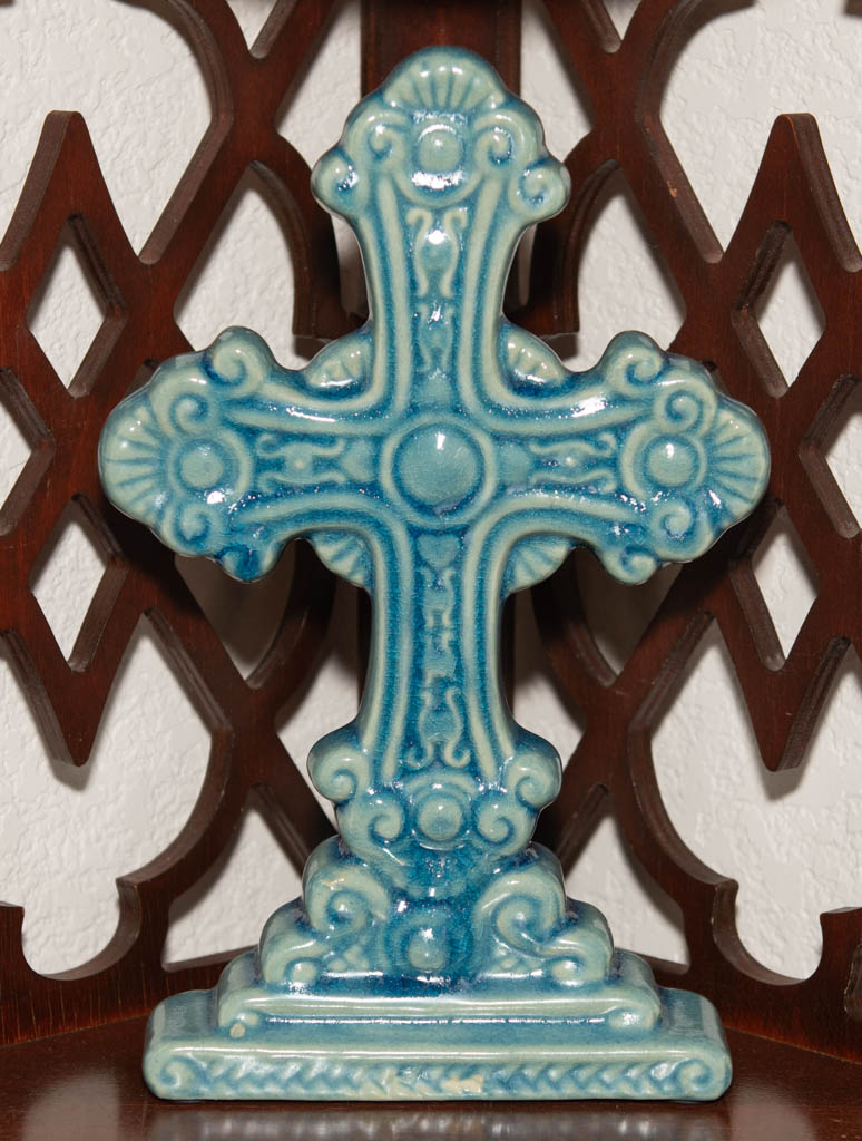 Aqua Teal Blue Ceramic Cross #36440 | Auctionninja.com