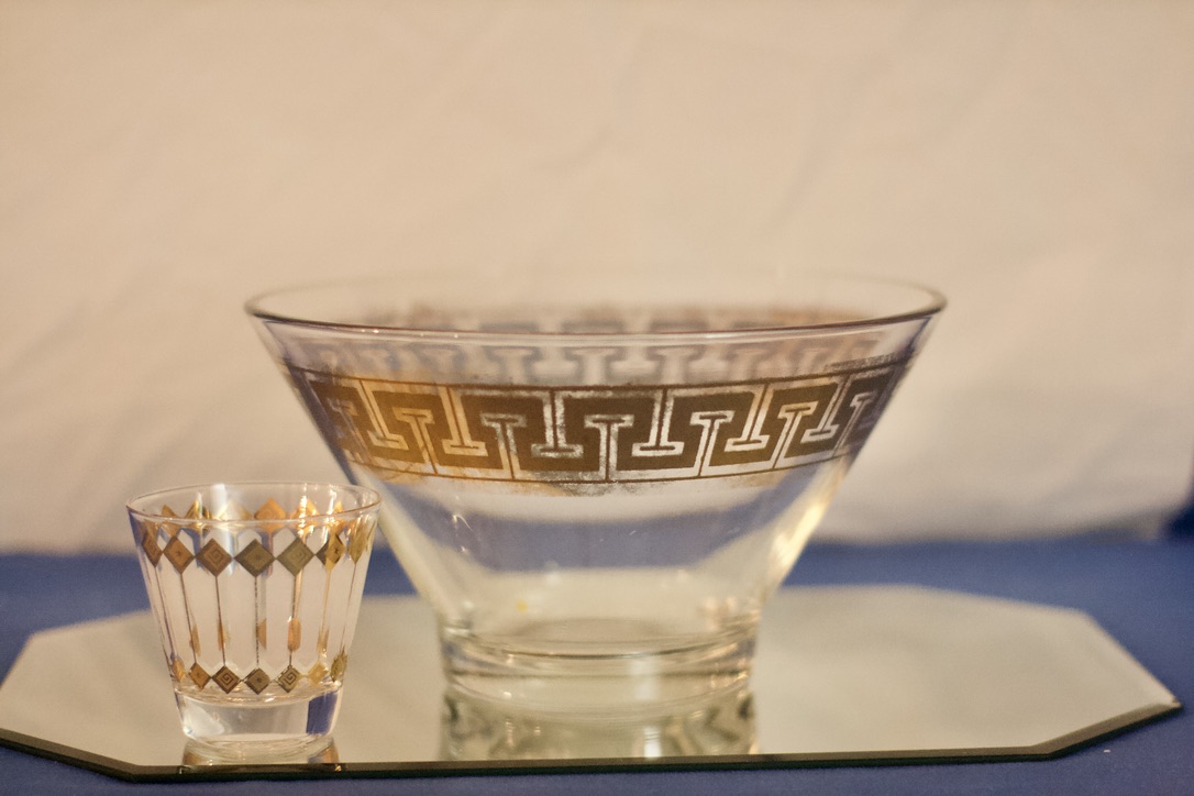 (#96) Mid Century Greek Key Glass Bowl And Glass Bowl 10 .5" Round ...