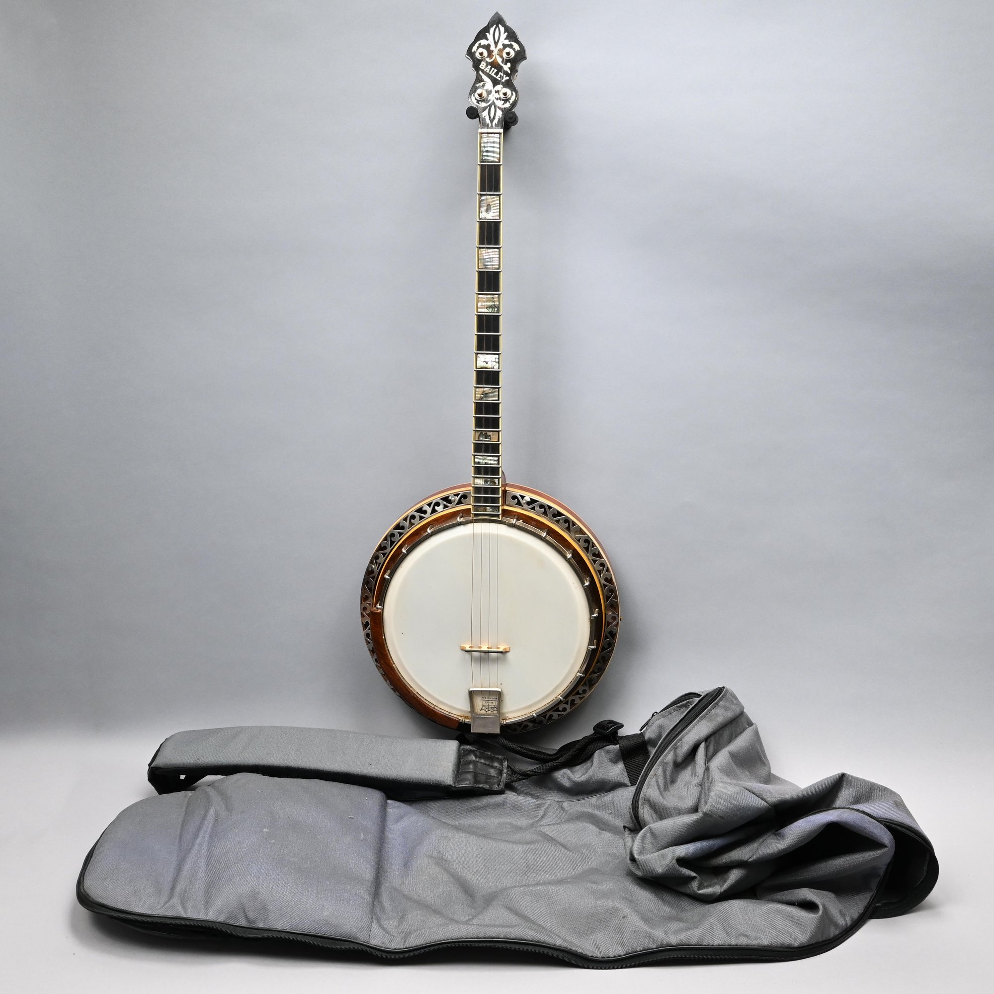Bailey Mahogany &Maple Four-String Resonator Banjo #3356 | Auctionninja.com