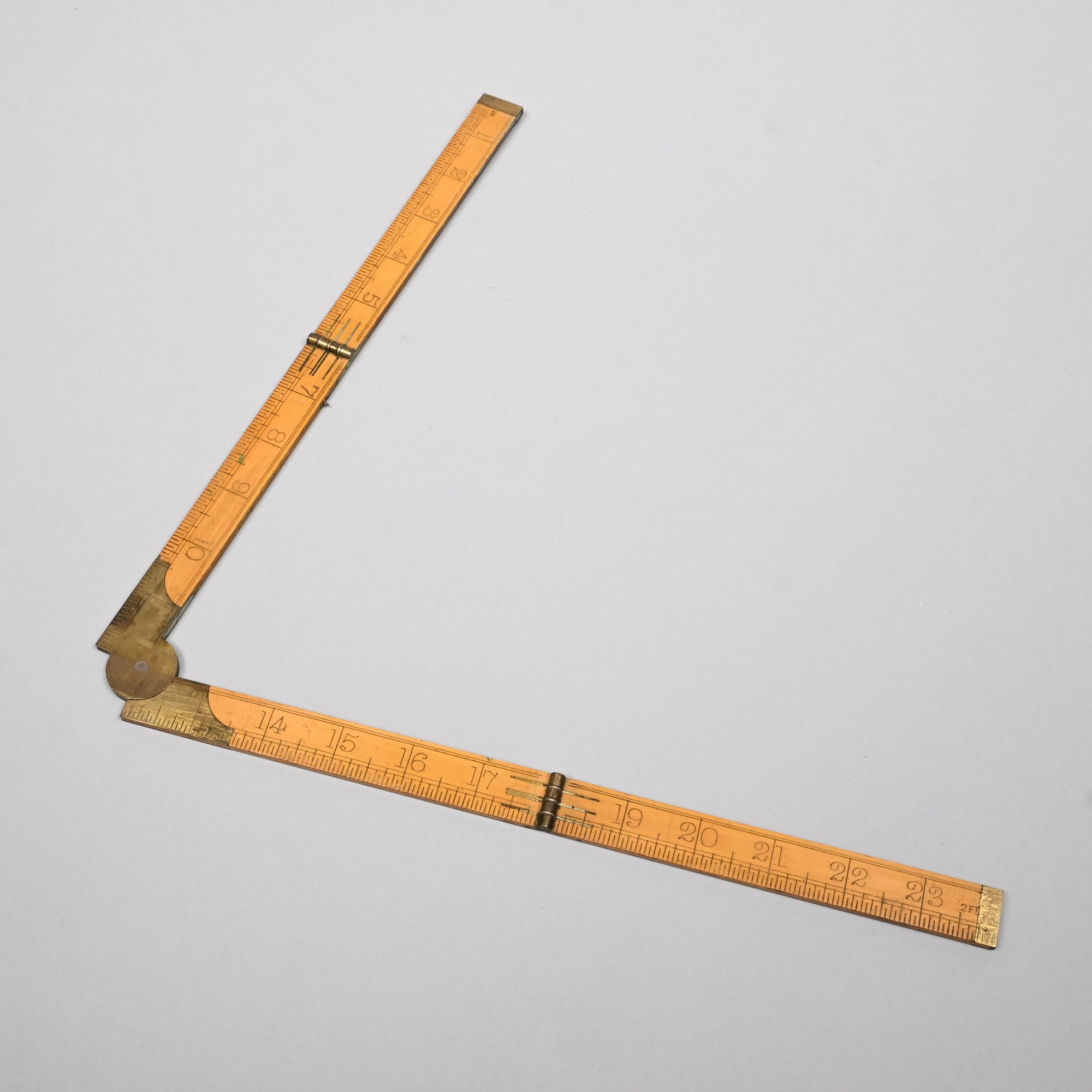 Six English & American Folding & Expandable Rulers #2905 | Auctionninja.com