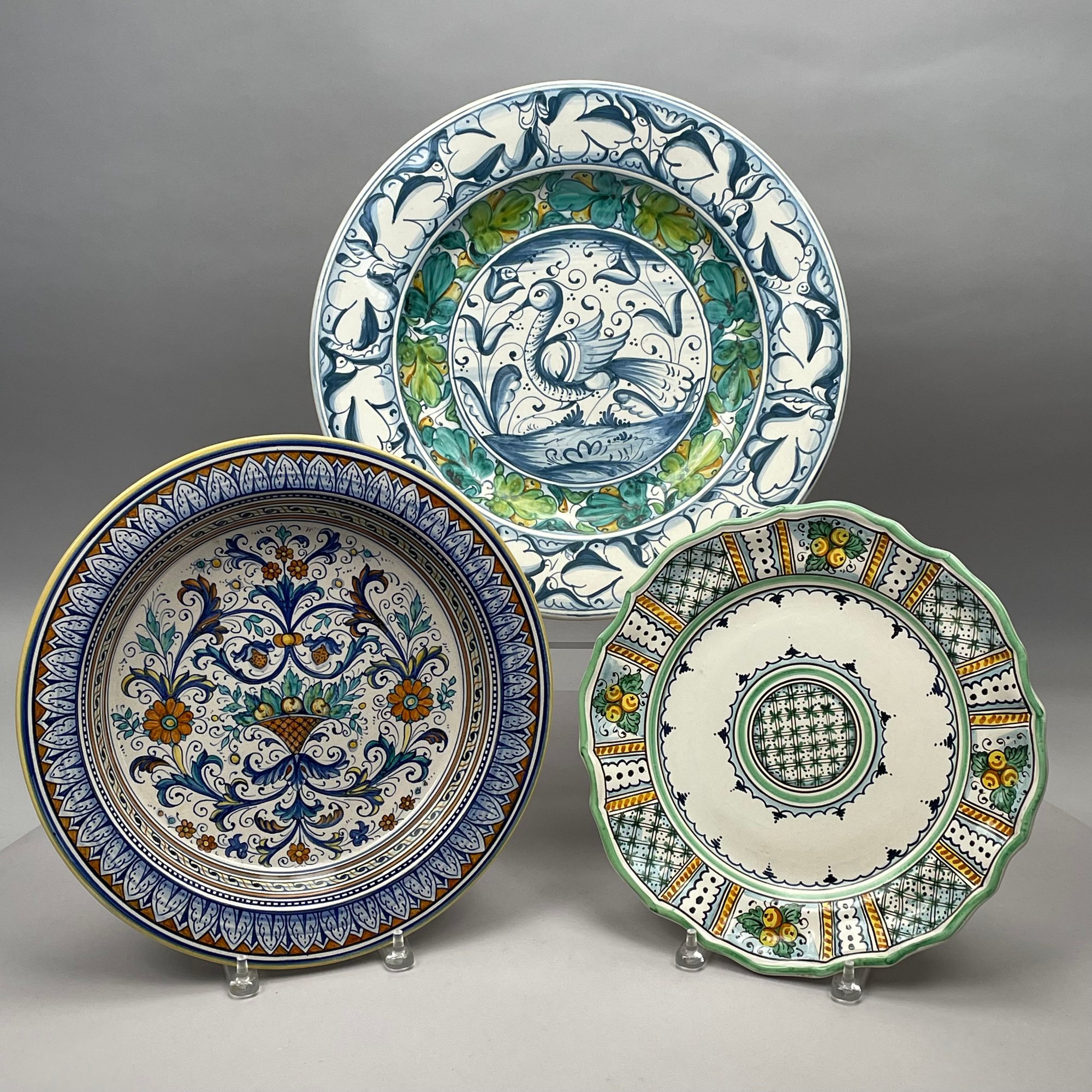 Italian Deep Dish And Two Chargers #3063 | Auctionninja.com