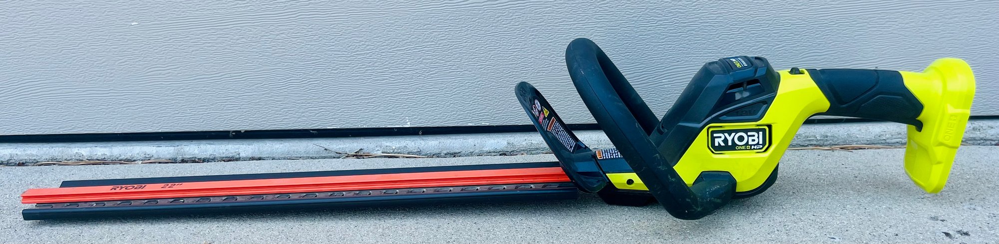 Ryobi Cordless Hedge Trimmer #196256 | Auctionninja.com