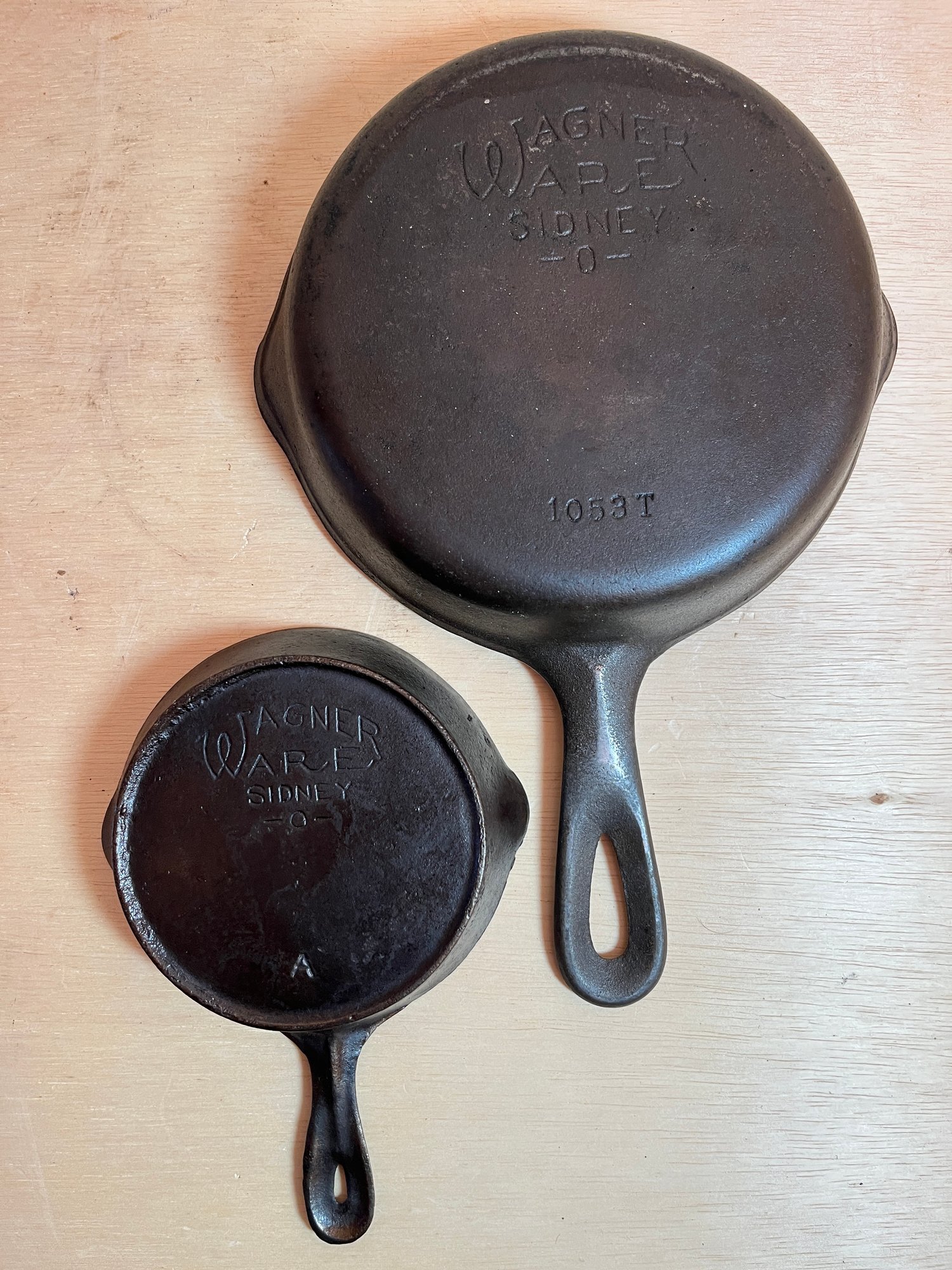 Wagner Ware Cast Iron Skillets - Small And #3 #172688 | Auctionninja.com