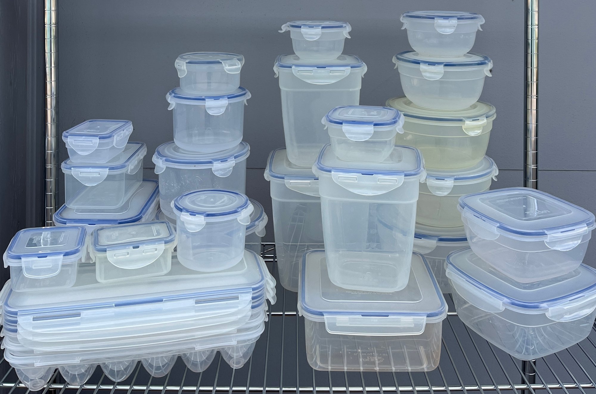 Set Of Lock And Lock Plastic Food Storage Containers #179247 ...