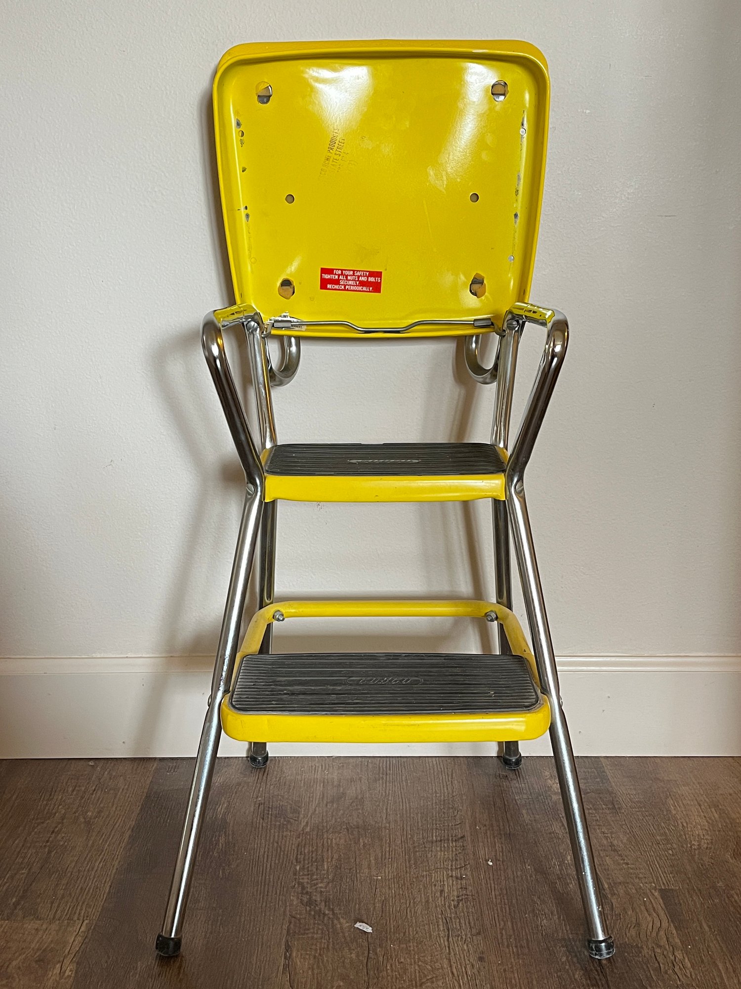 Cheery Yellow Cosco Stepstool #181957 | Auctionninja.com