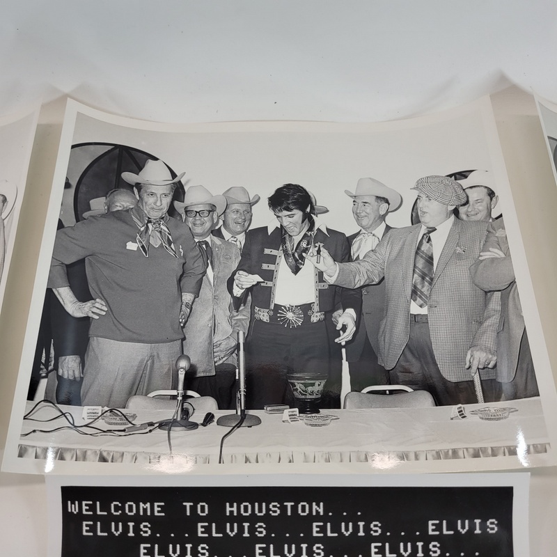 6 Original Photographs Of Elvis Presley At The 38th Annual Houston ...