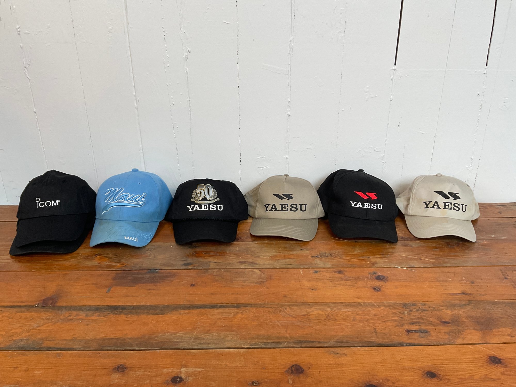 60 Lot Of Six Caps/Hats, Yaesu, Icom, Maui #3813 | Auctionninja.com