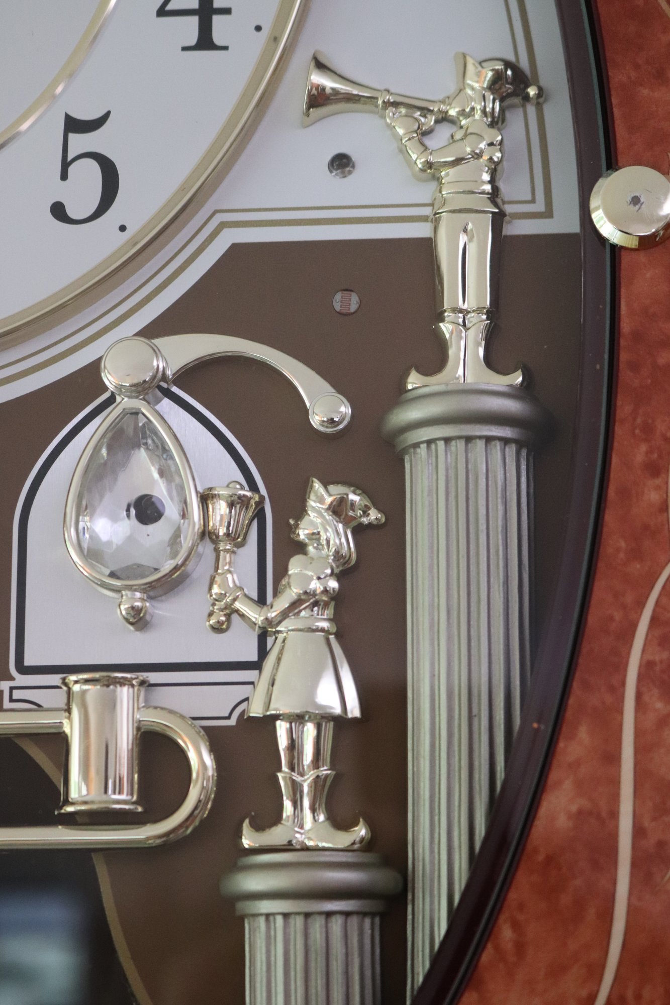 Vintage Small World Rhythm Hourly Sound Wall Clock With Inlaid Accents ...