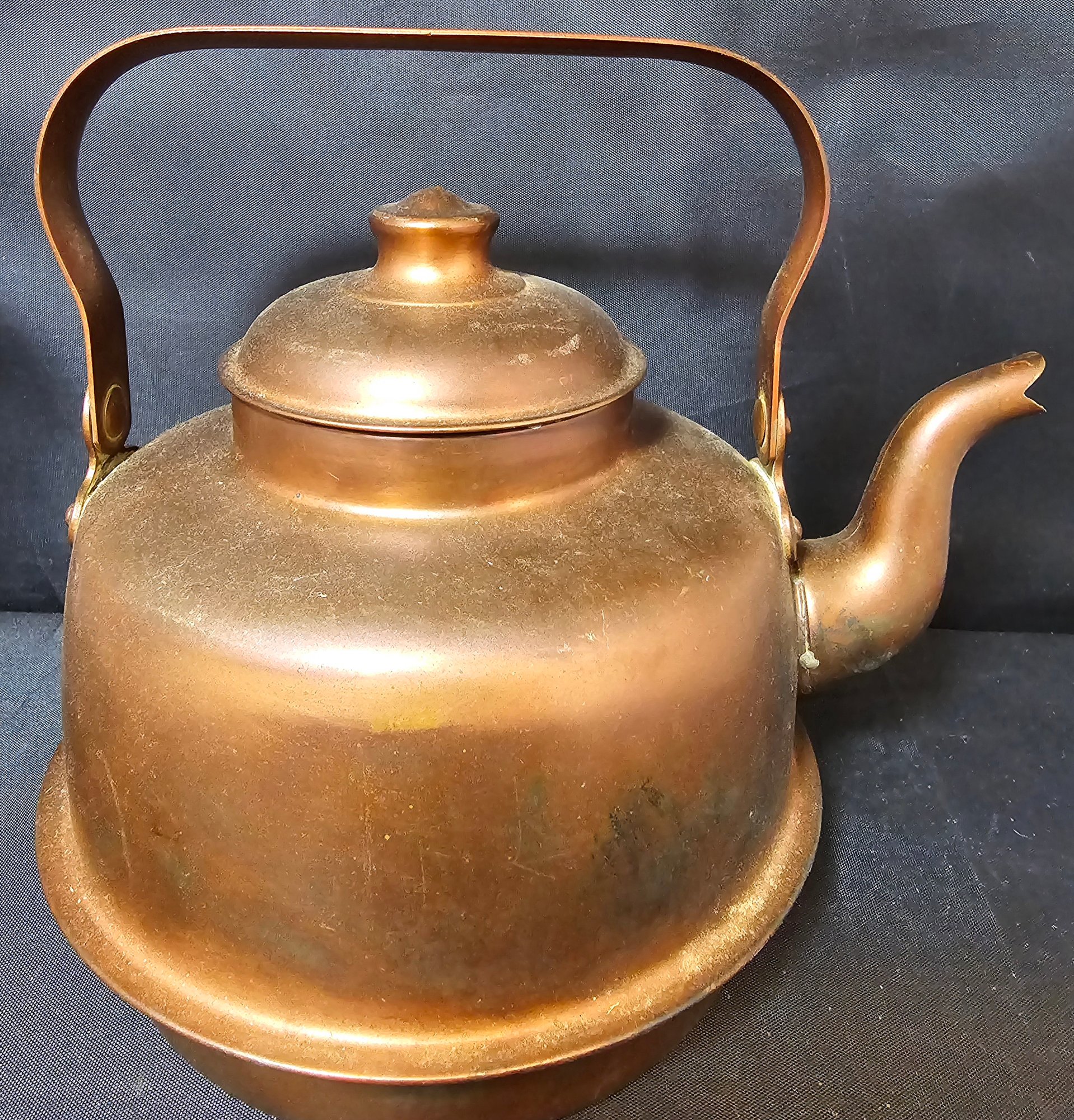 Vintage Copper Tea Pot #3047 | Auctionninja.com