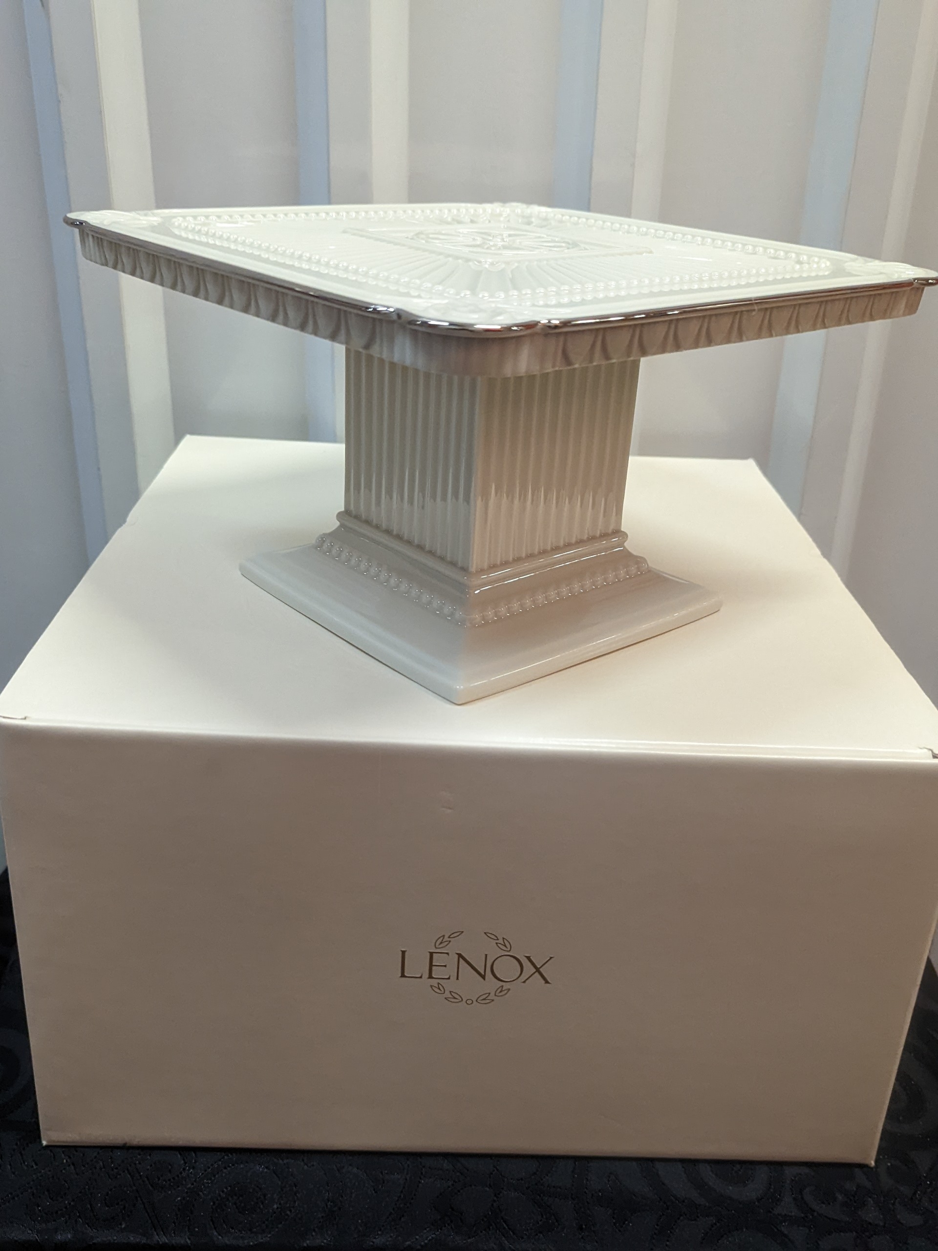 Large Lenox Cake Platter #25841 | Auctionninja.com