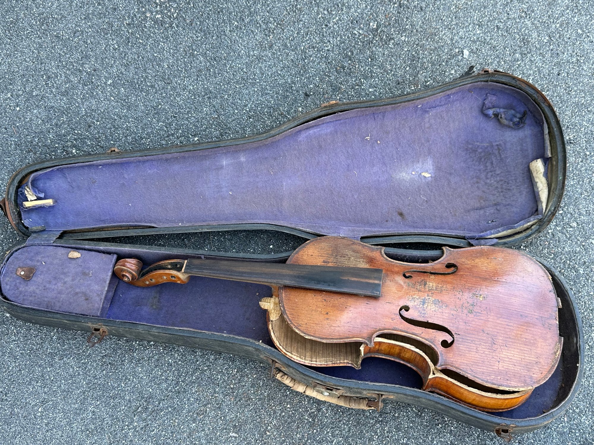Antique Violin #4 #2637 | Auctionninja.com