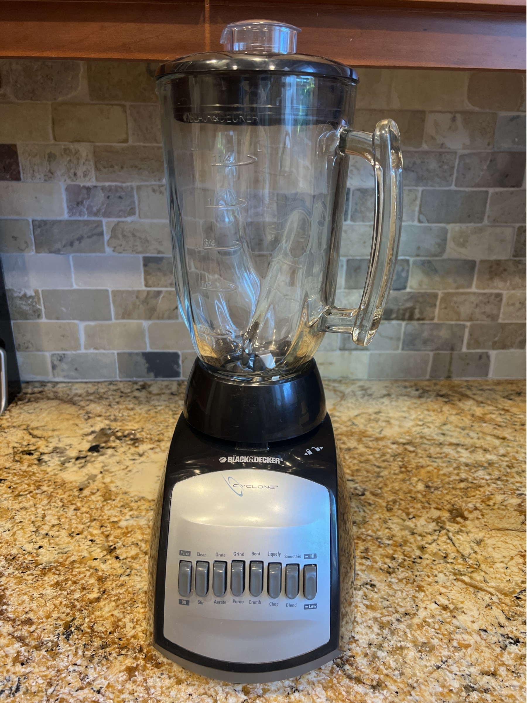 Black&decker Cyclone Blender Model # Blc 12650HB #3714 | Auctionninja.com