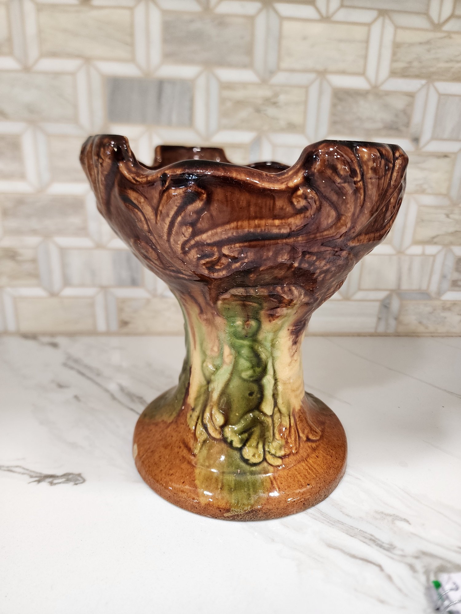 Large Majolica Style Vase/ Chalice #4168 | Auctionninja.com