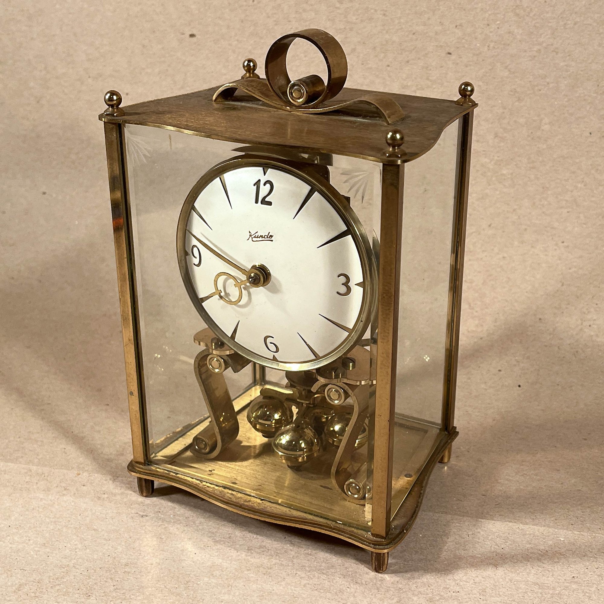 MCM West German Kundo Cased Anniversary Brass Clock Kieninger & Obergfell #1015 | Auctionninja.com