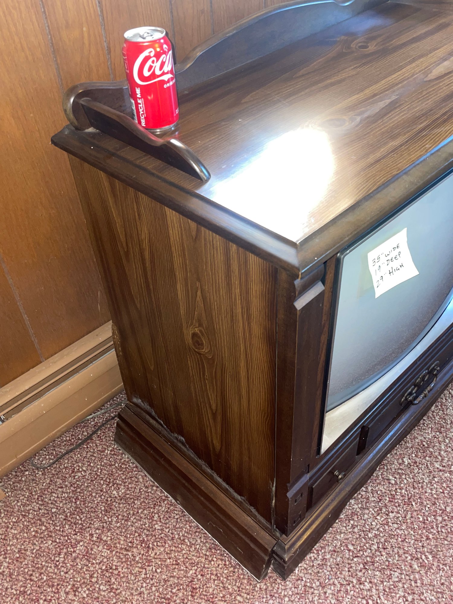 RCA ColorTrak Vintage Console Television #19442 | Auctionninja.com