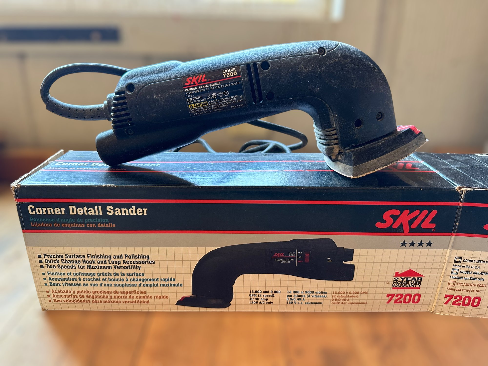 Skil Corner Detail Sander #9826 | Auctionninja.com
