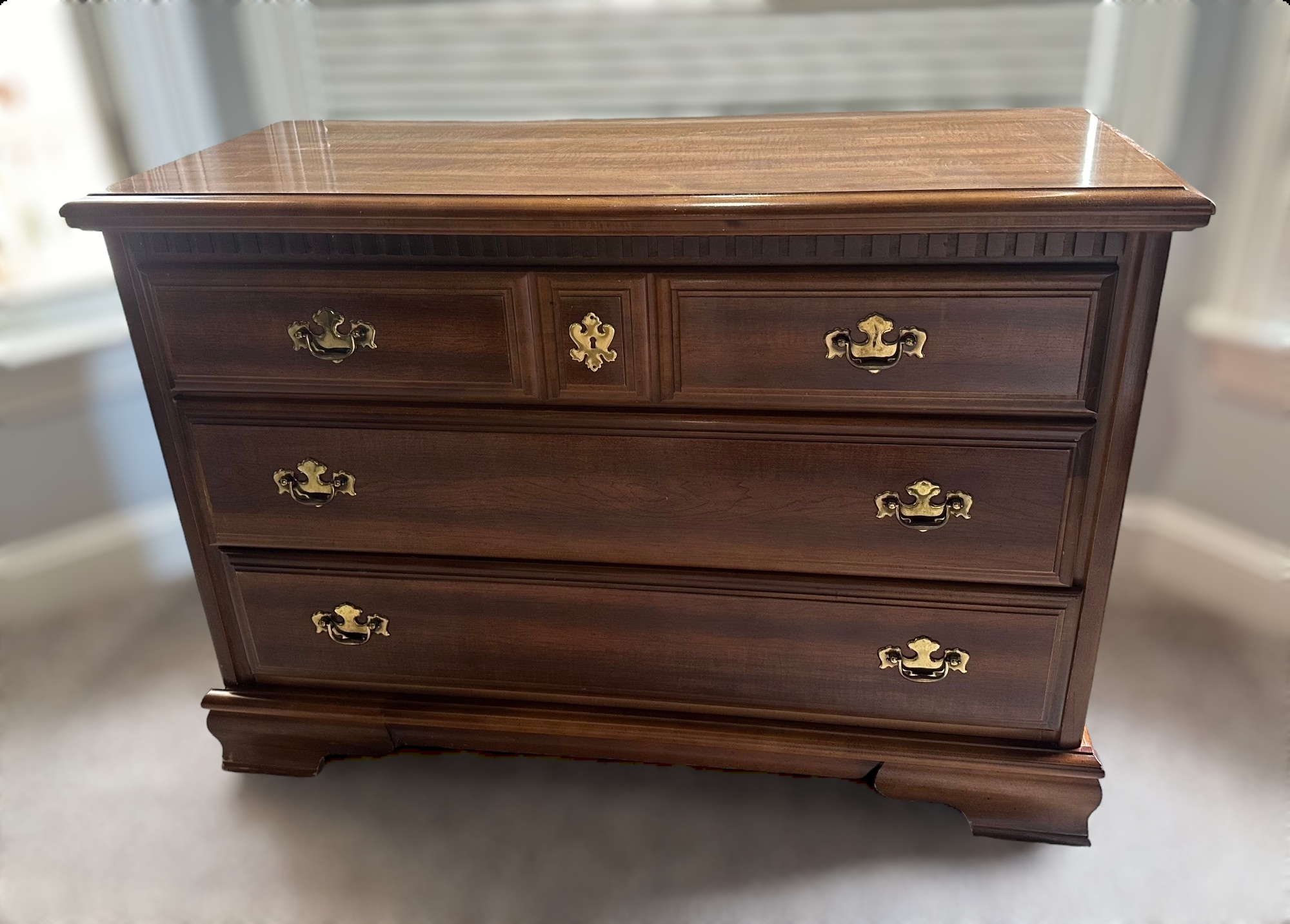 Vintage Solid Wood 4 Drawer Dessert With Beautiful Pull Handles #11476 ...