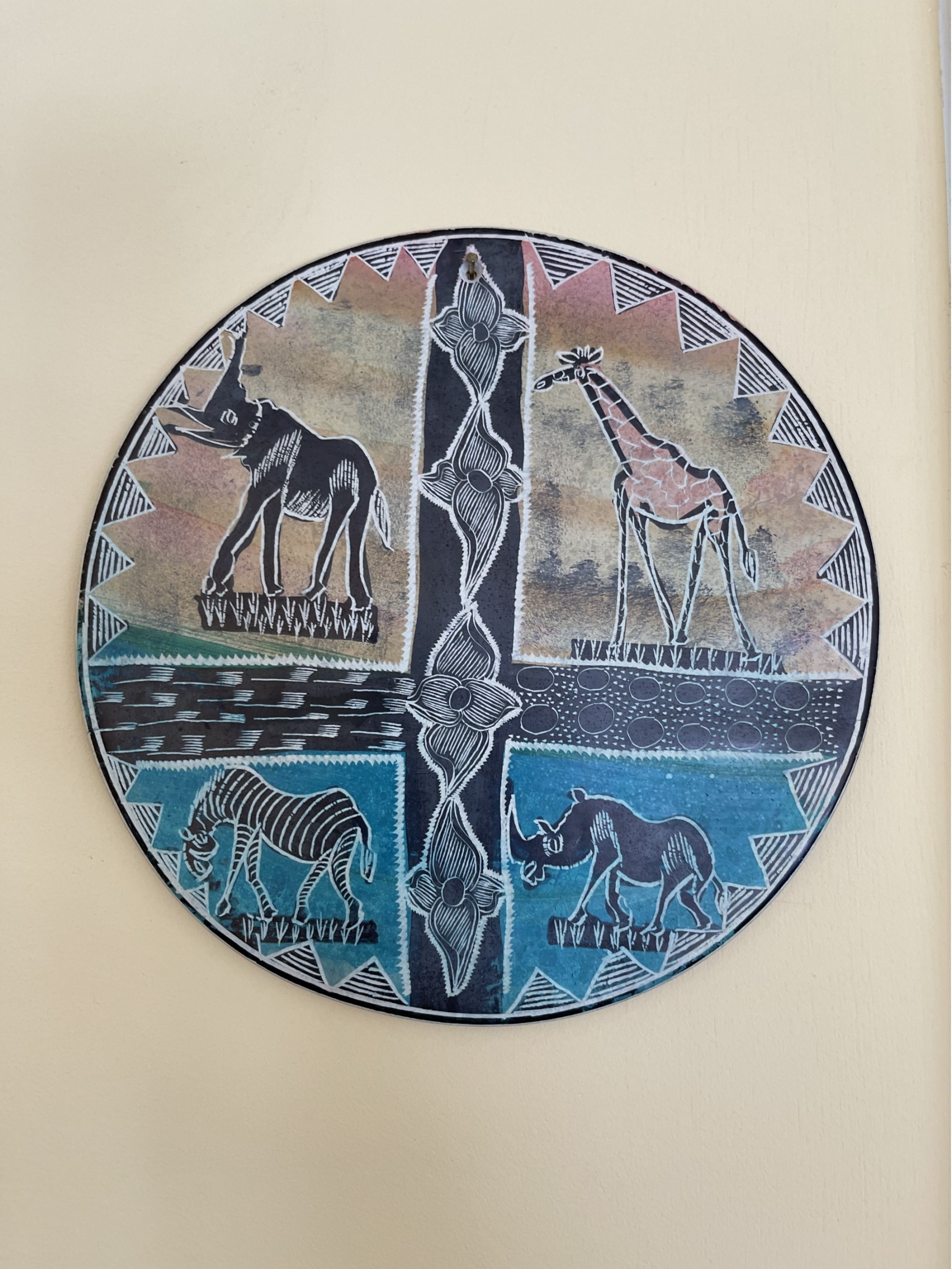 African Art Plate #13394 | Auctionninja.com