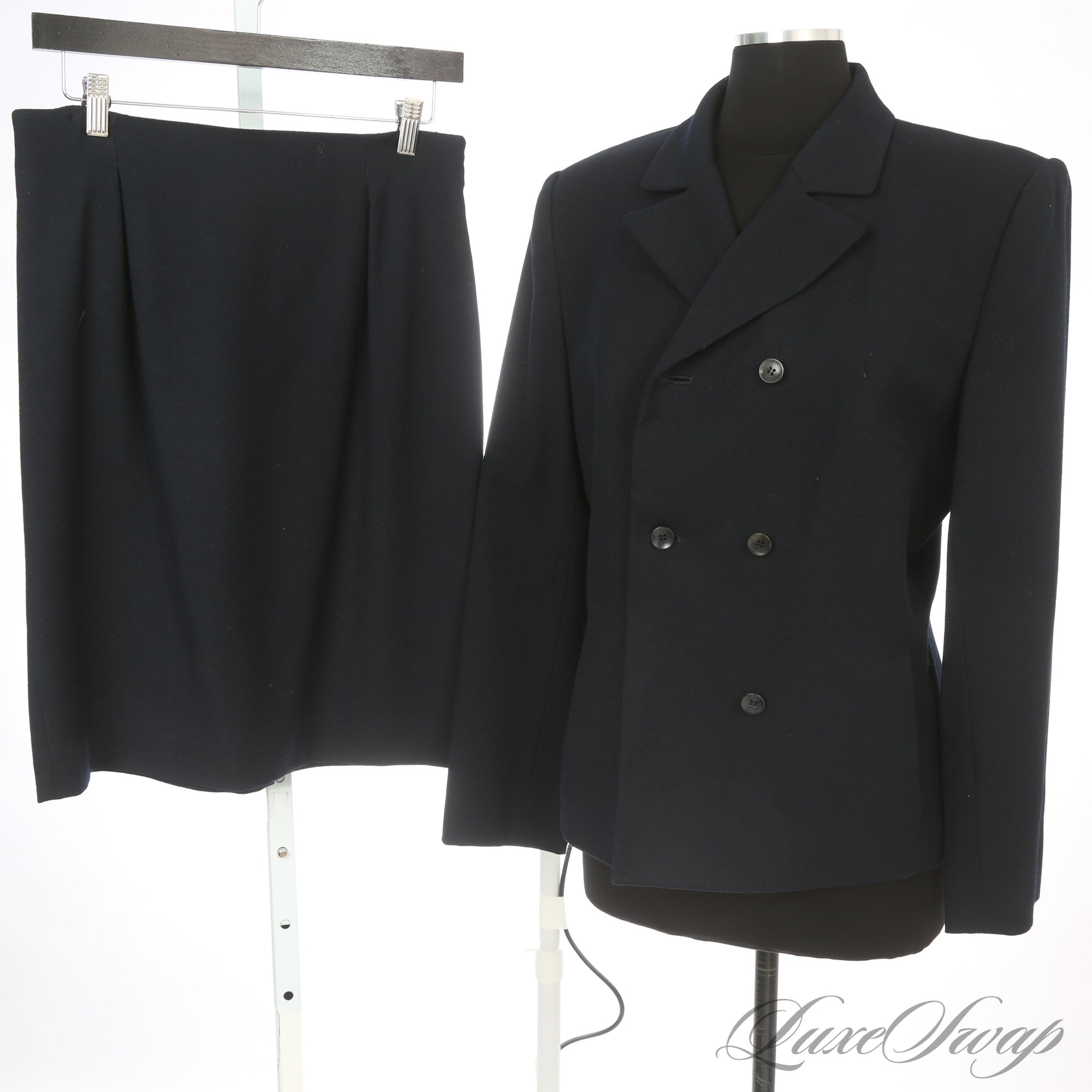 CONSERVATIVE ELEGANCE : RENA ROWAN SOLID BLACK CREPE 2 PIECE JACKET ...