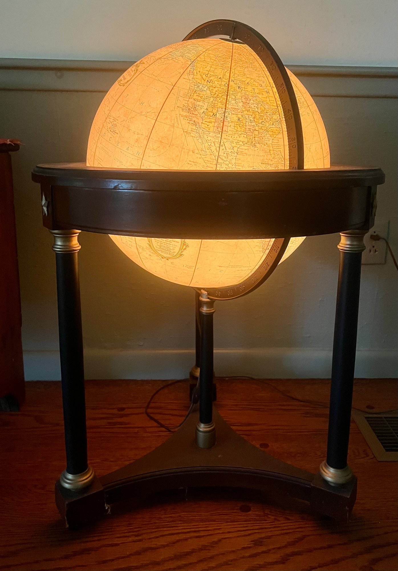 REPLOGLE 16 INCH HEIRLOOM GLOBE On STAND #31770 | Auctionninja.com