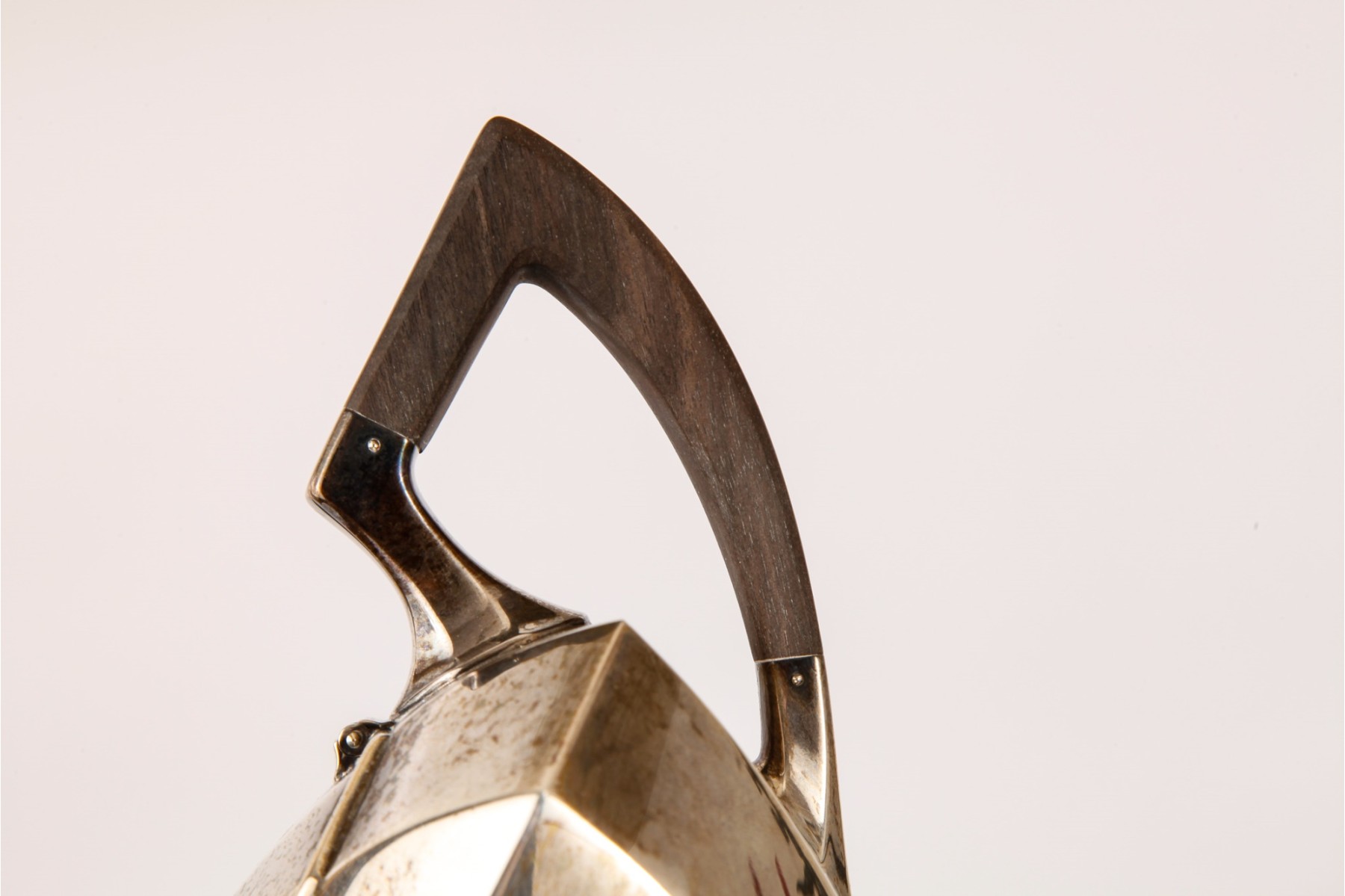 WILLIAM DURGIN STERLING SILVER 1 3/4 PINT TEAPOT #38627 | Auctionninja.com