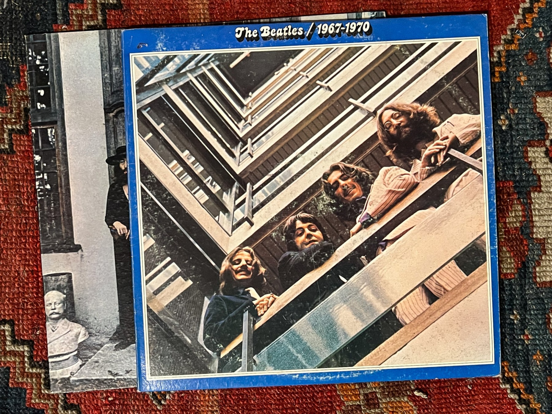 (7) VINTAGE BEATLES ALBUMS, SOME DOUBLE ALBUMS #39934 | Auctionninja.com