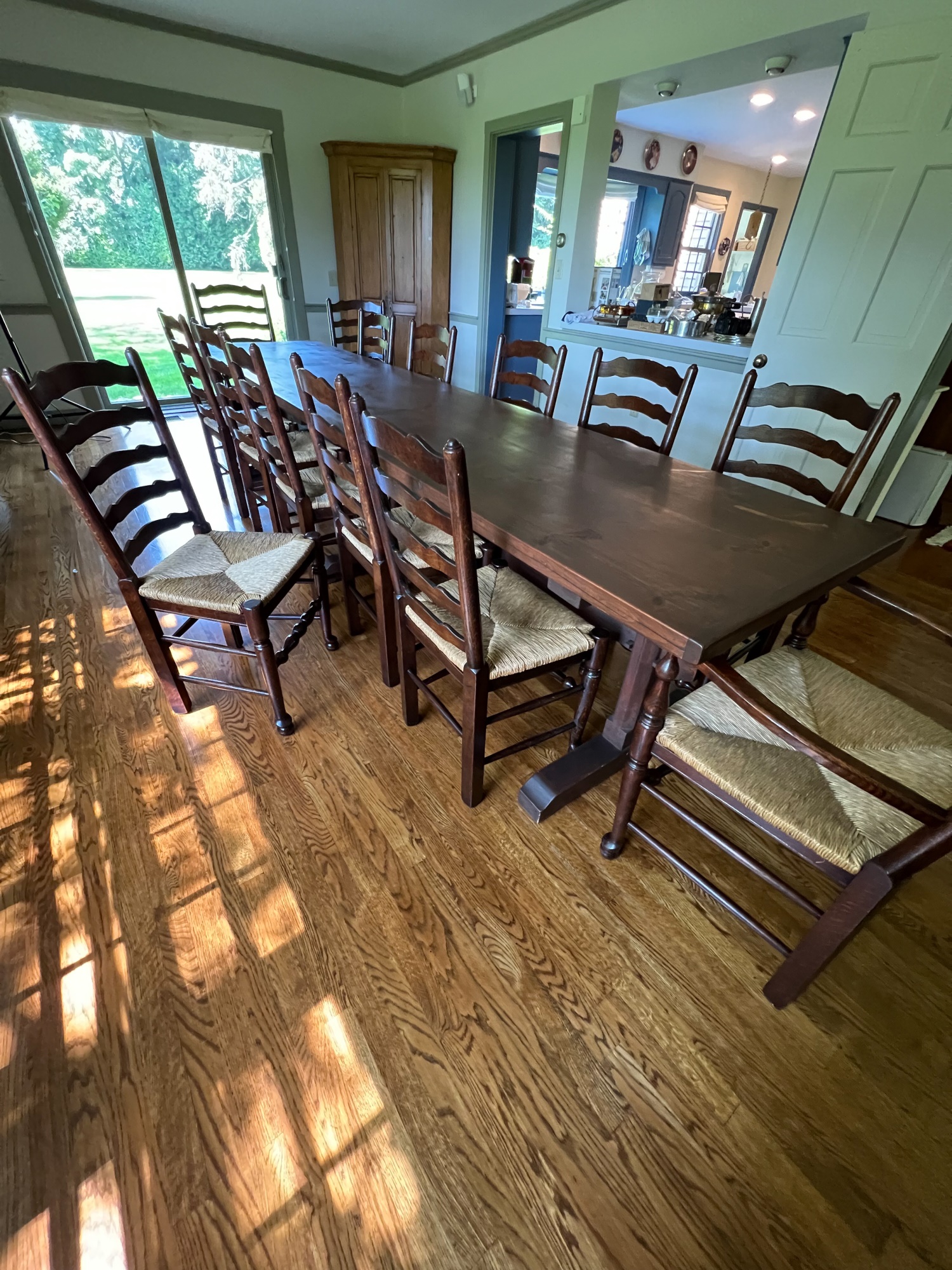 THE BATCHELDER FAMILY TRESTLE TABLE With (14) CHAIRS #31667 ...