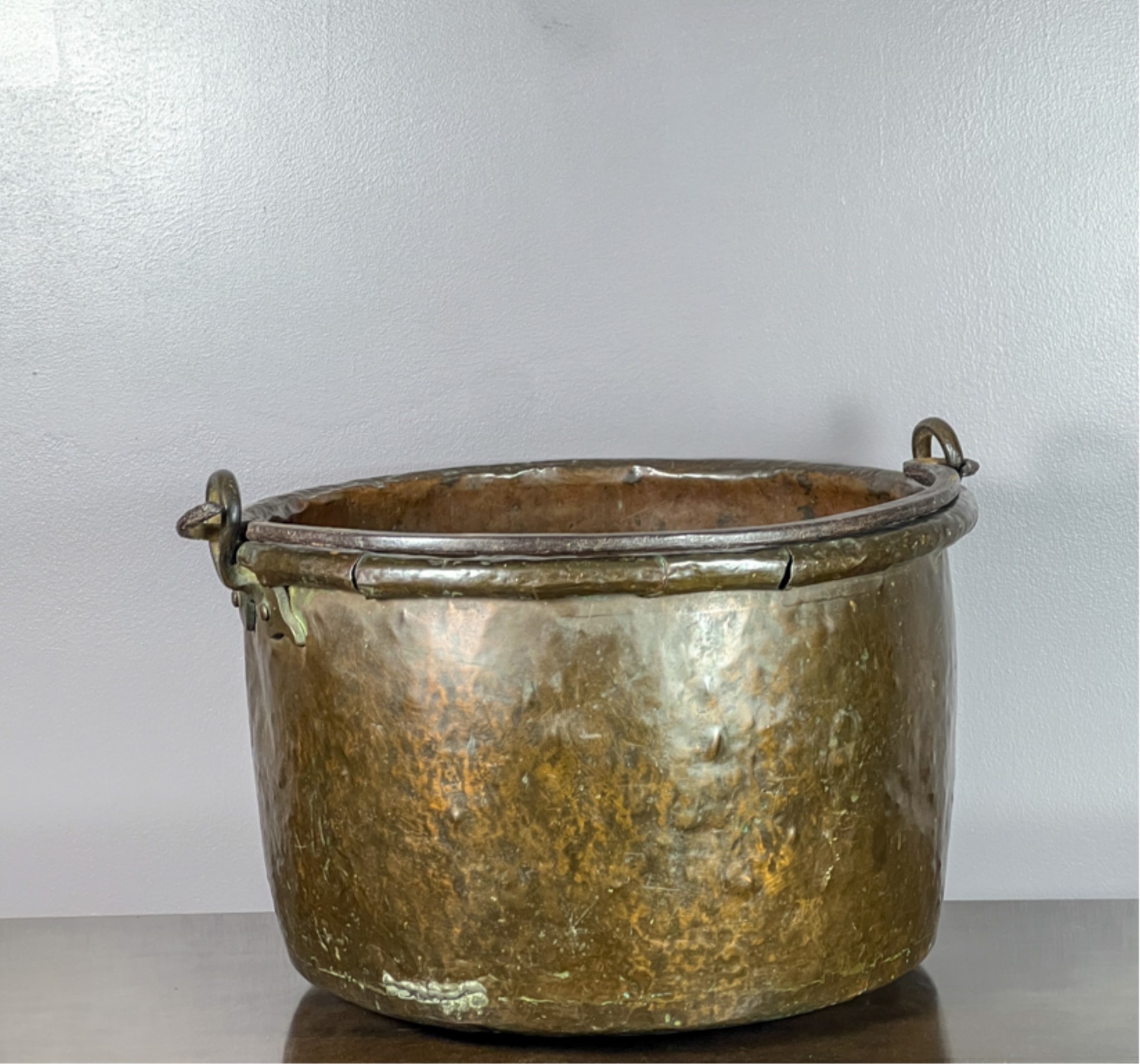 SWING HANDLE COPPER KETTLE w IRON HANDLE #34791 | Auctionninja.com