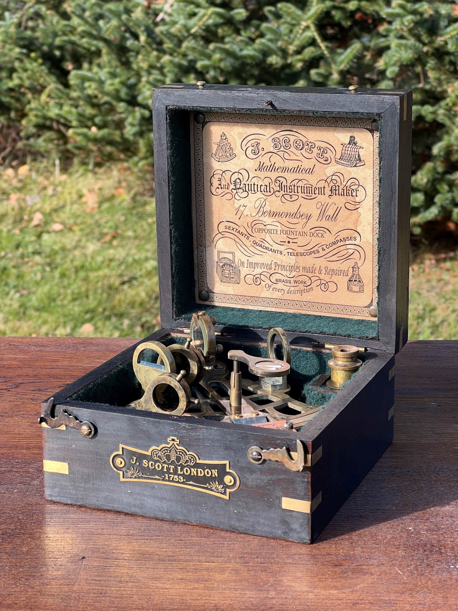J. SCOTT LONDON 1753 NAUTICAL SEXTANT #35791 | Auctionninja.com