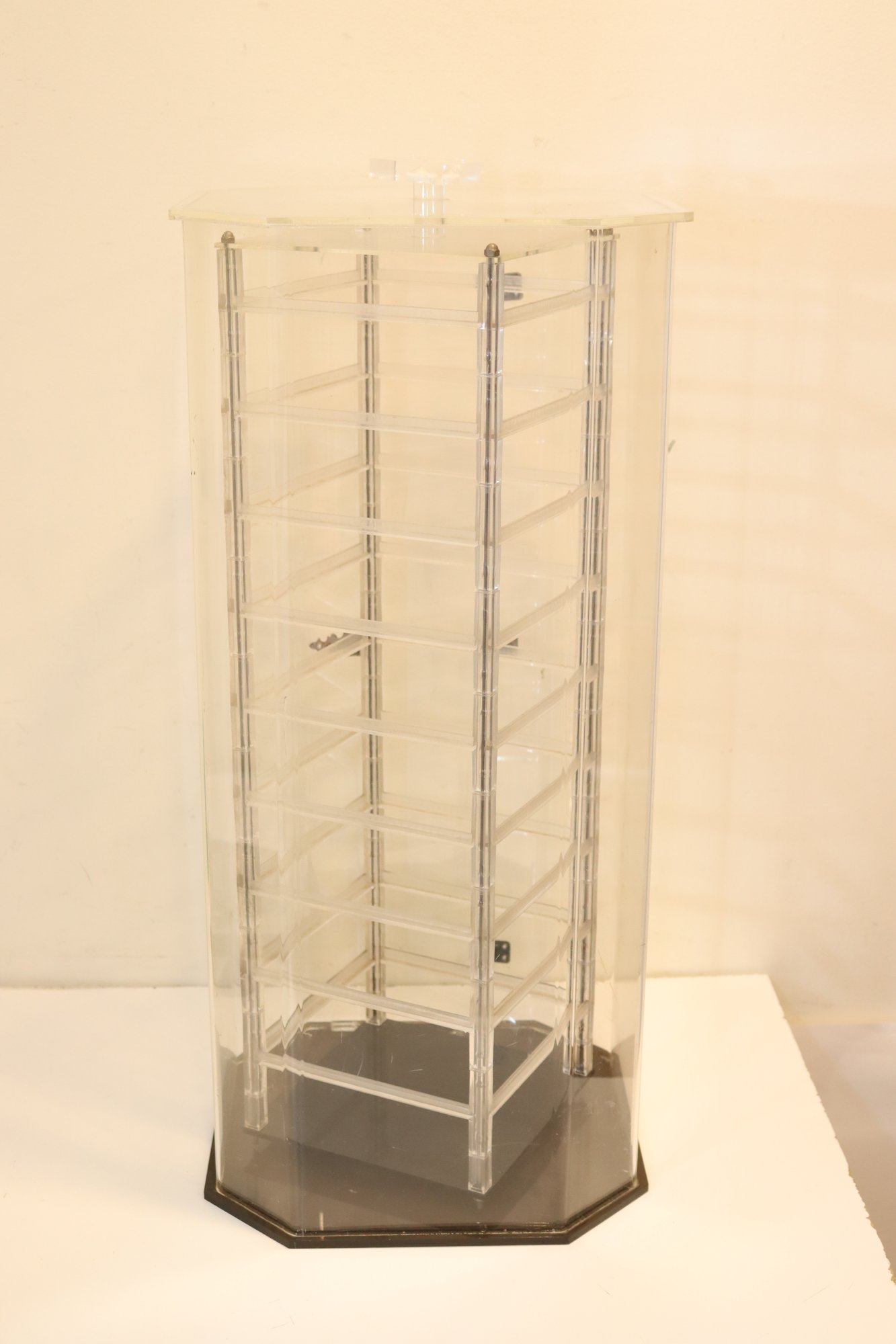 Rotating Jewelry Display Case #33606 | Auctionninja.com
