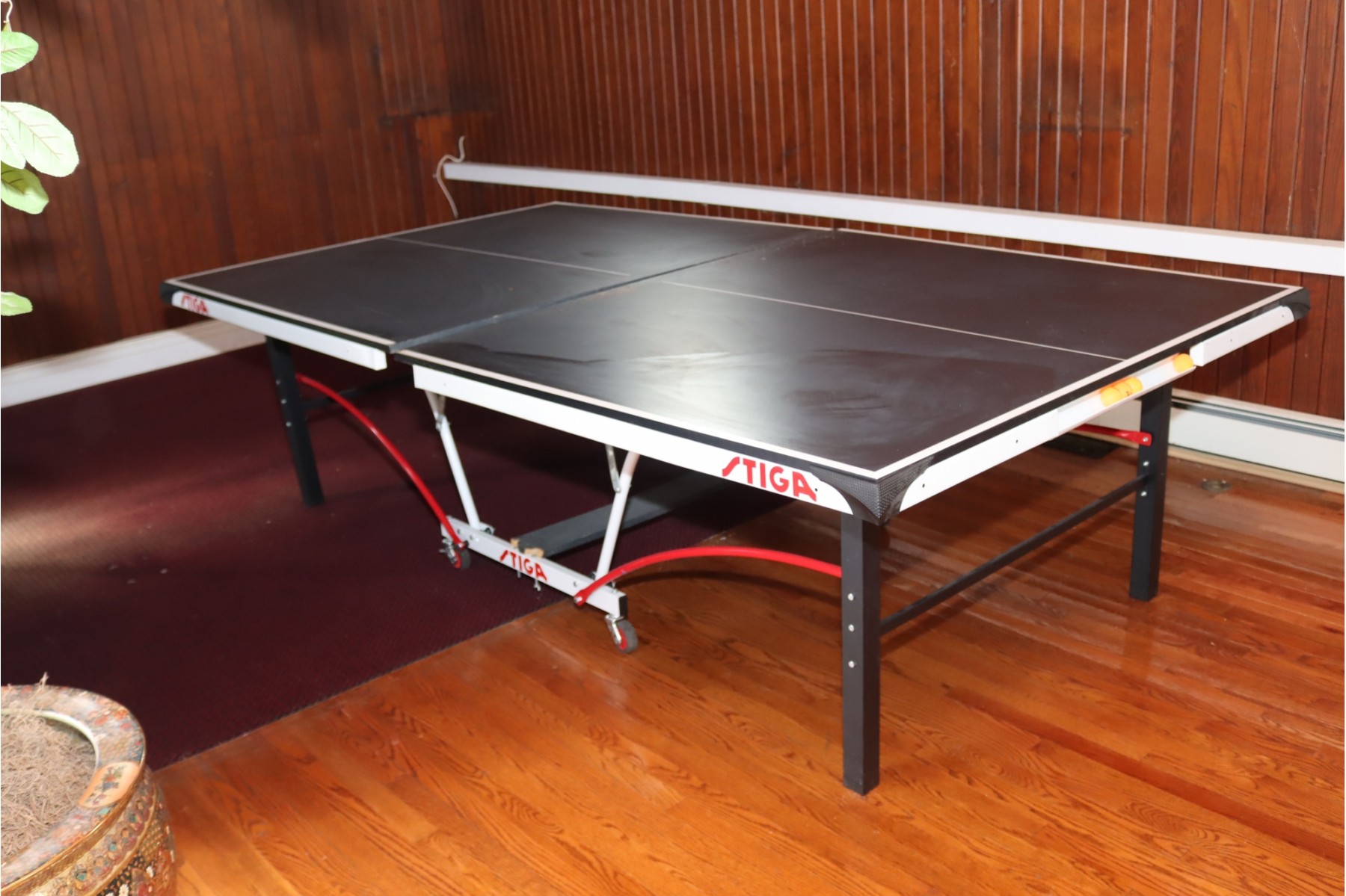 STIGA MODEL T8732 PING PONG TABLE Tennis #14139 | Auctionninja.com