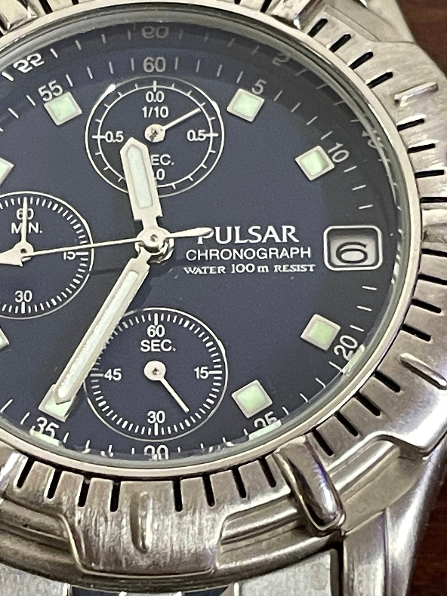 2 WATCHES - PULSAR CHRONO AND GEORGE ALARM #2475 | Auctionninja.com