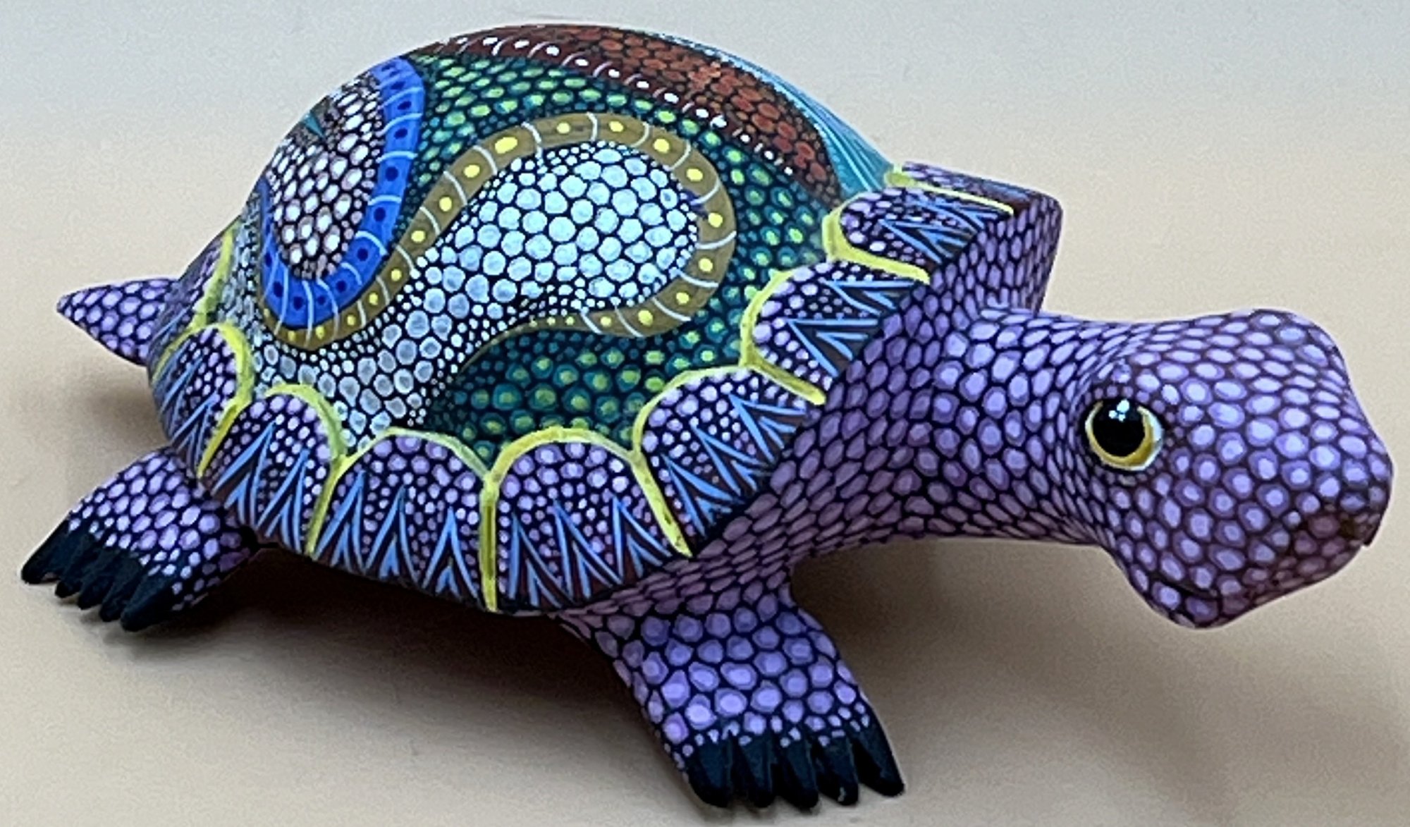 Oaxacan Alebrije Wood Folk Art Turtle - (FPR) #29281 | Auctionninja.com
