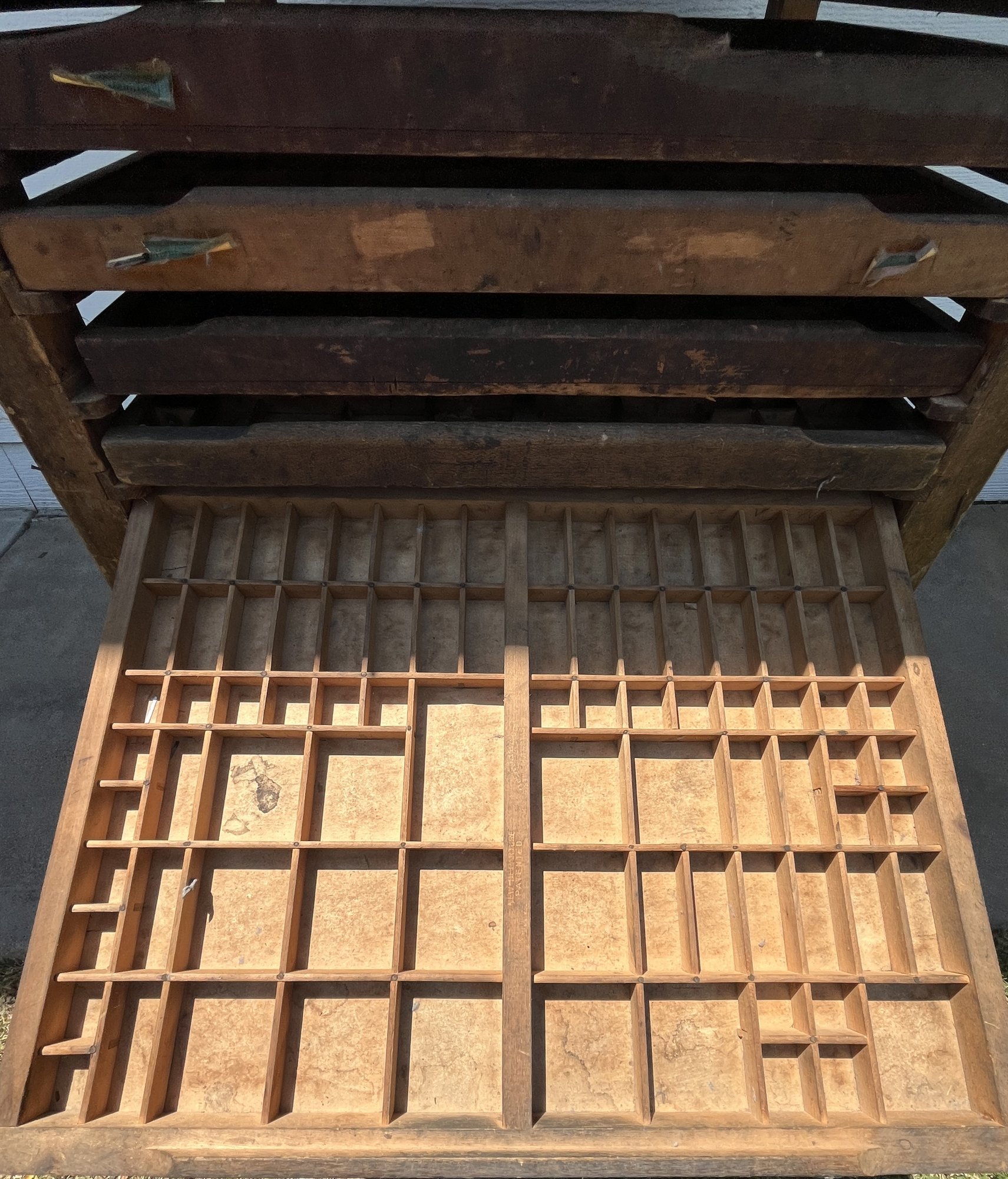 Vintage Printing Typeset Stand With 10 Drawers #30065 | Auctionninja.com
