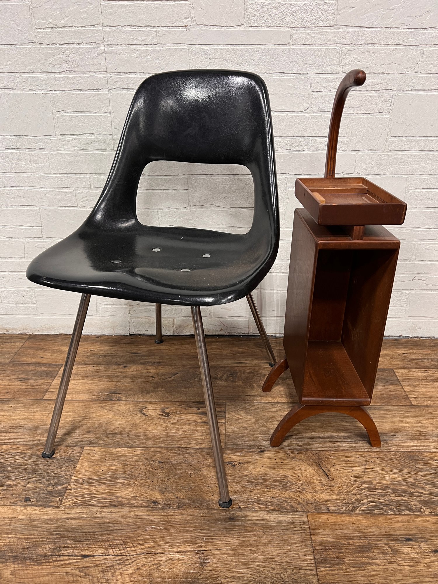 Vintage Mid Century Modern Molded Fiberglass Chair, Sturgis Posture ...