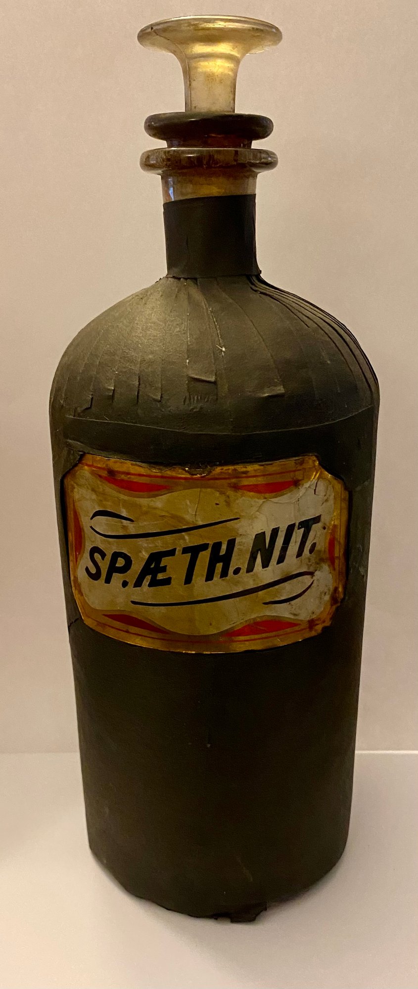 Antique Amyl Nitrate Apothecary Bottle #2075 | Auctionninja.com