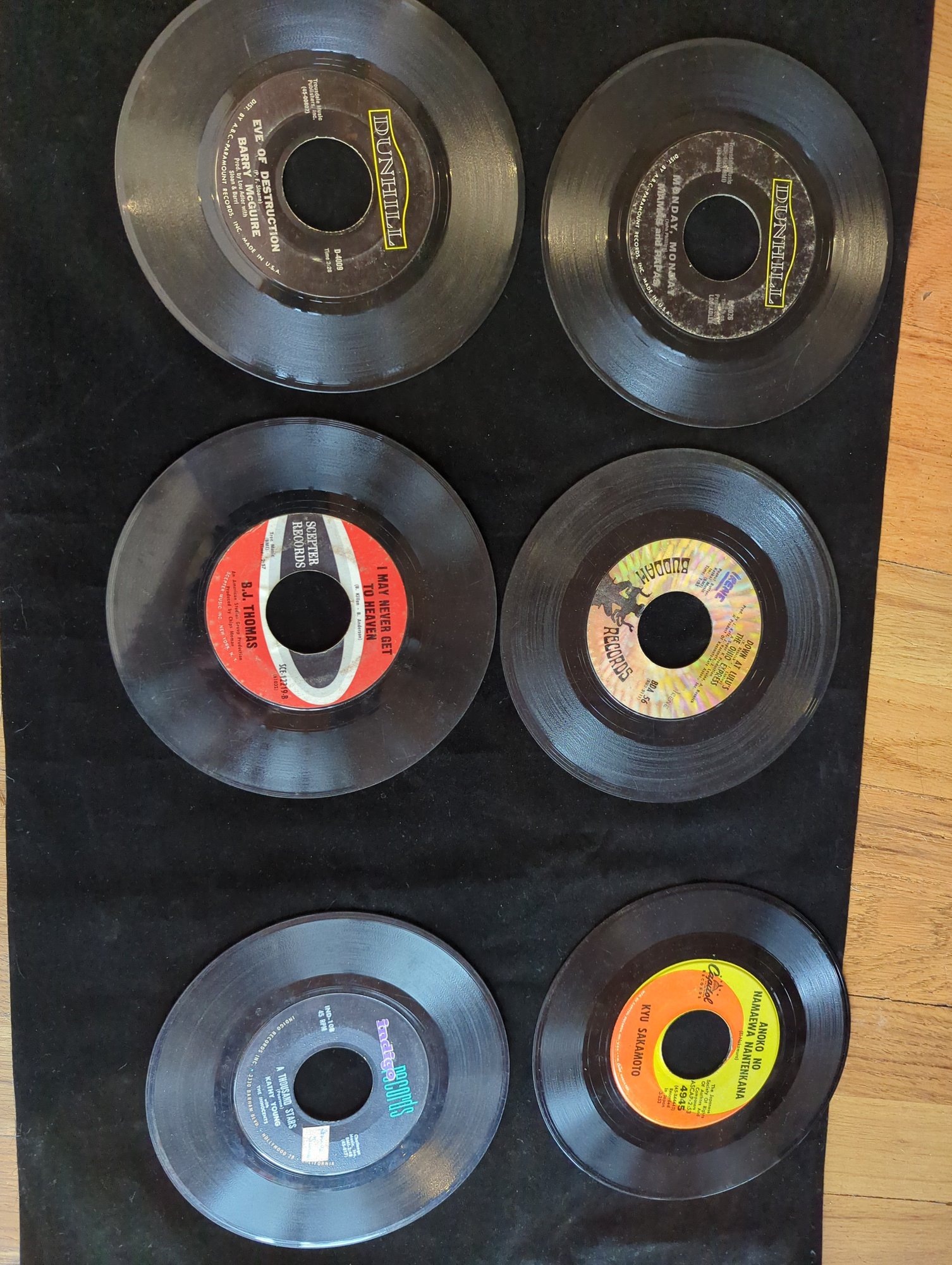 6 LP Record Vinyl 45s- Mama's And Papas - Monday, Monday #3841 ...