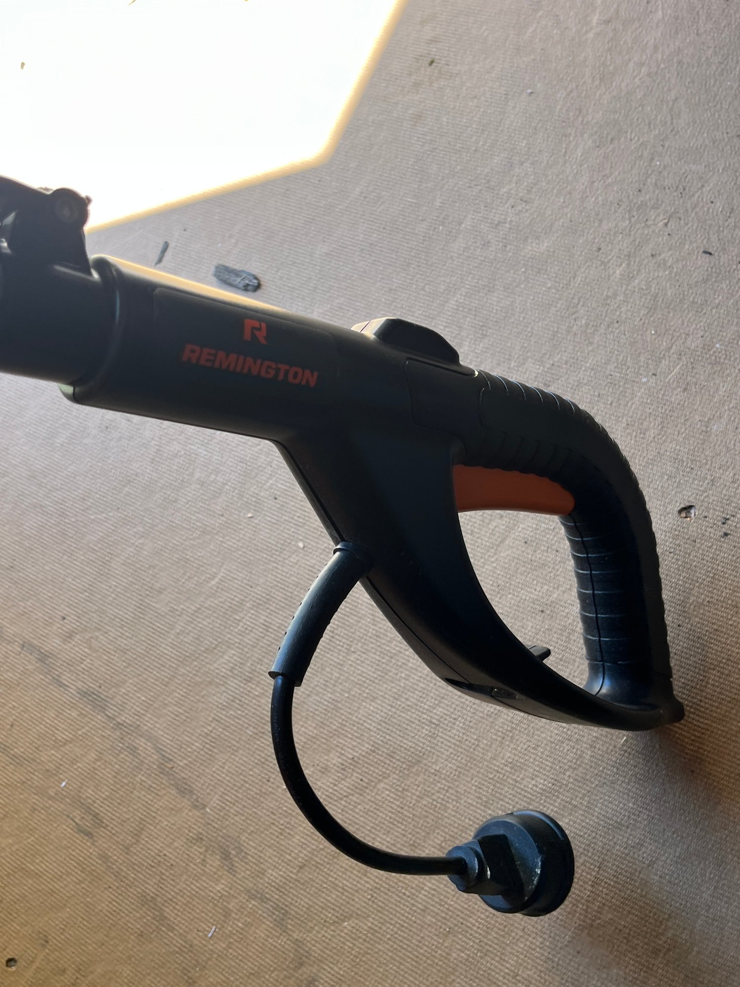 Fiskars Electric Garden Pruner With Extender Pole Attachment #105003 ...